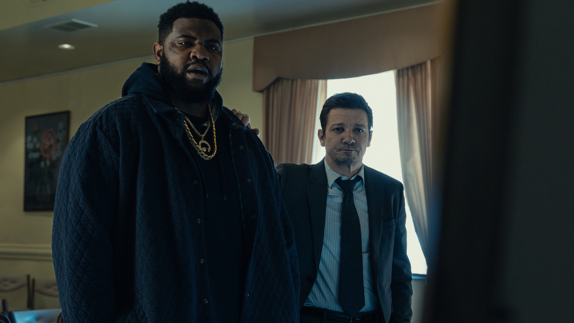 Watch Mayor Of Kingstown Season 3 Episode 6: Mayor Of Kingstown - Ecotone - Paramount+