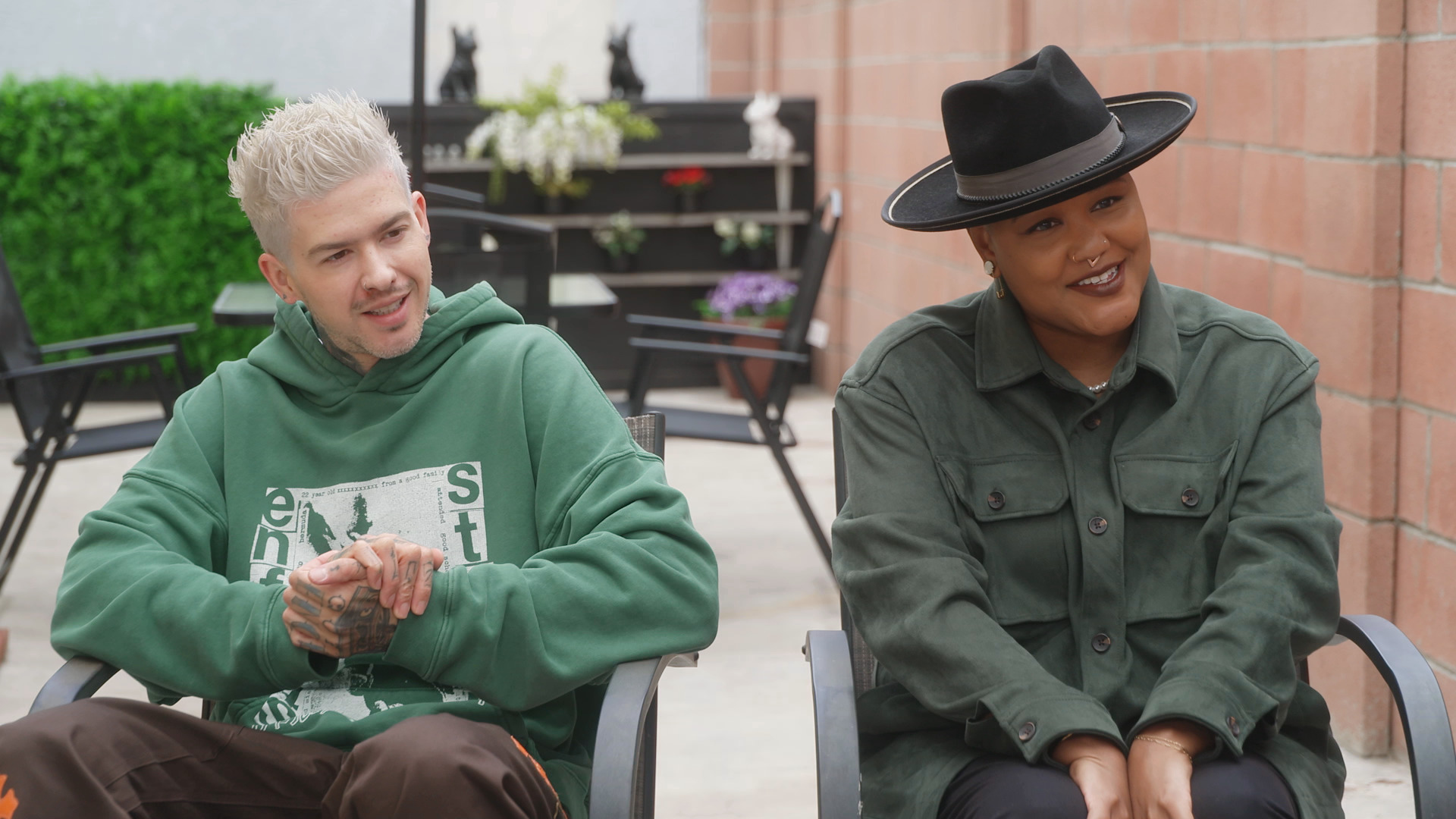 Watch Help! I'm In a Secret Relationship! Season 2 Episode 16: Nick ...