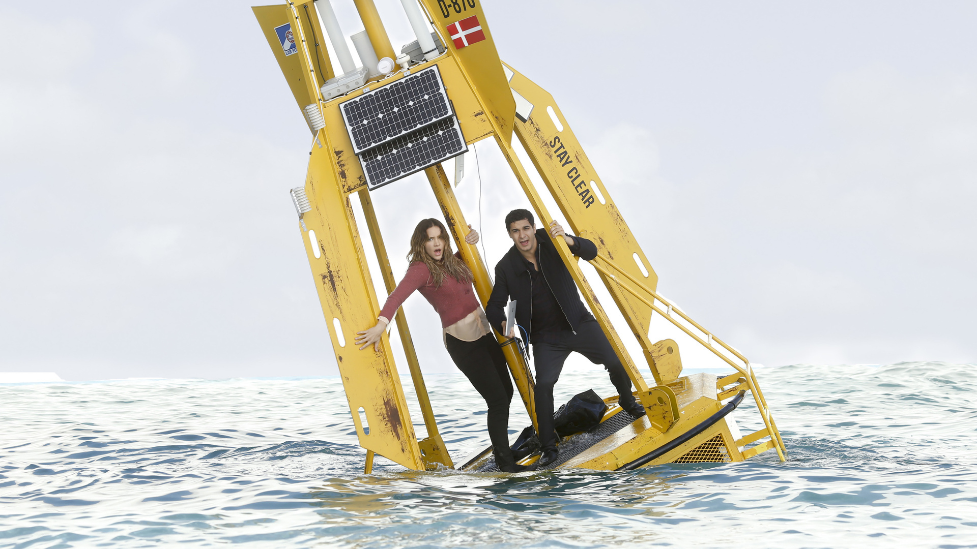 Watch Scorpion Season 3 Episode 15: Sharknerdo - Paramount+ Australia
