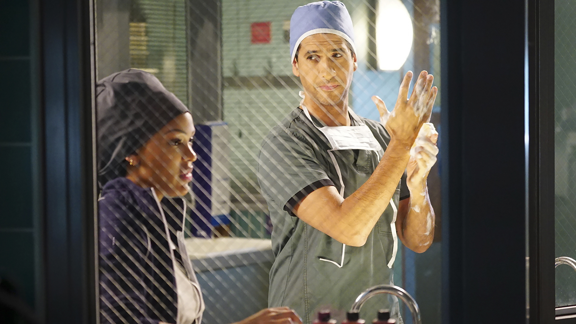 Watch Code Black: Code Black - Hail Mary - Full Show on Paramount+ ...