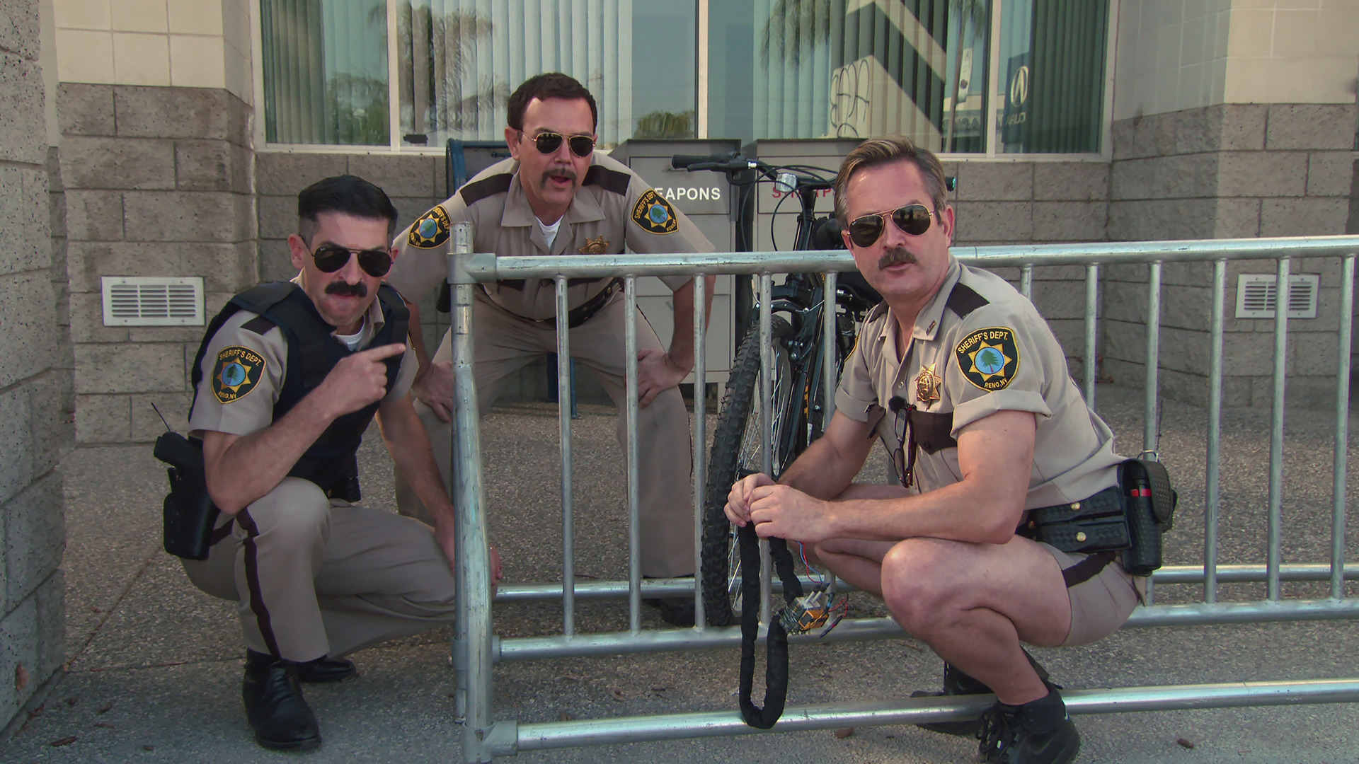 Watch RENO 911!: RENO 911! - The Hills Have Owls - Full Show on ...