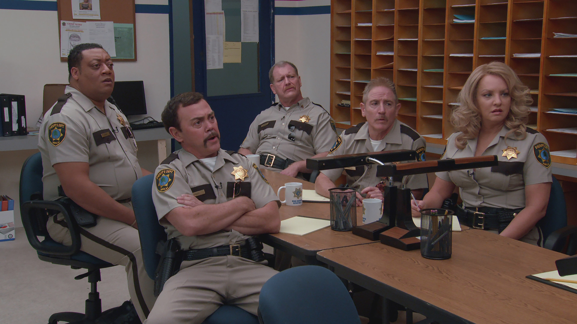 Watch RENO 911!: RENO 911! - Dangle's Retirement Plan - Full Show on ...