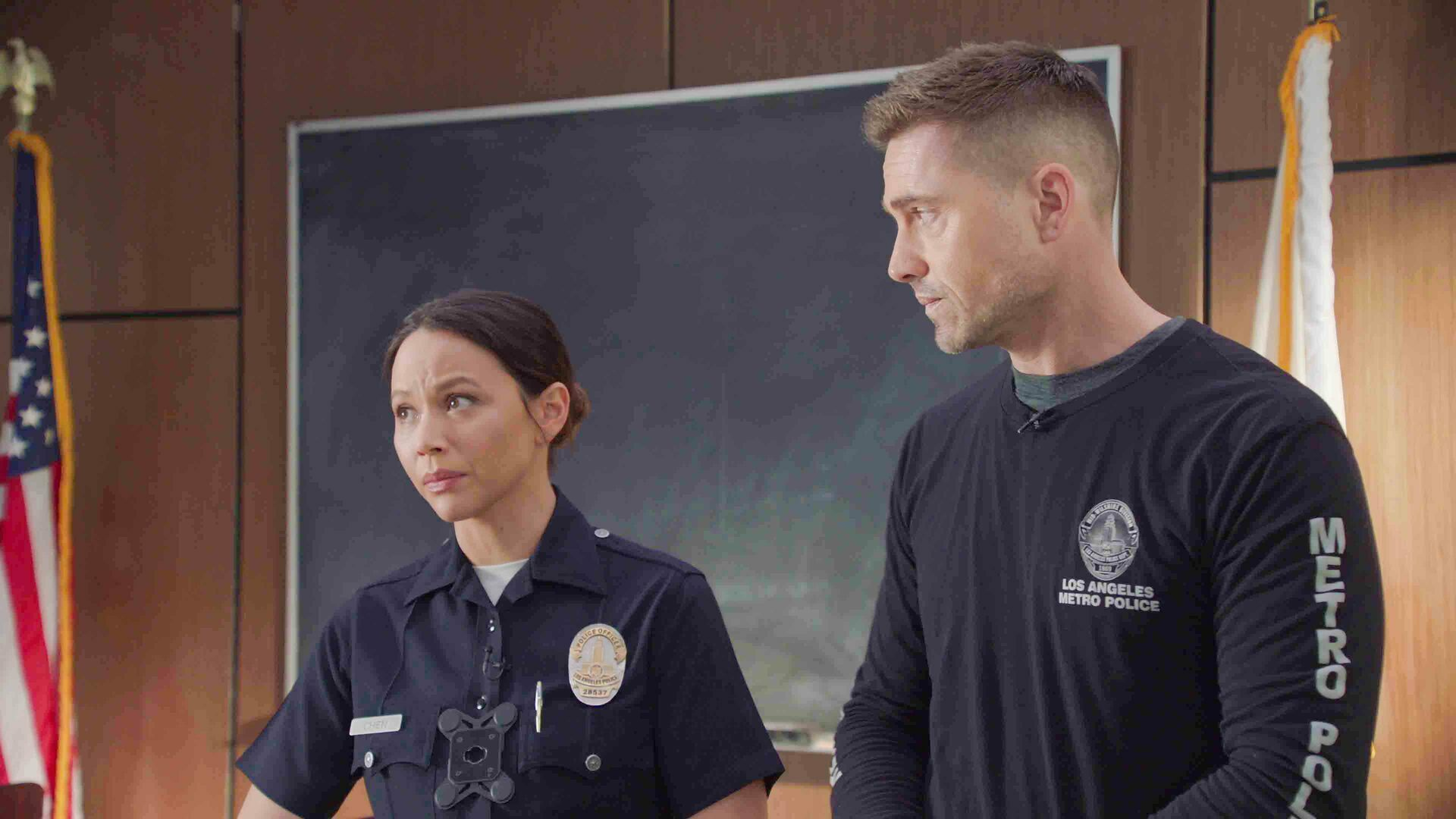 Watch The Rookie Season 5 Episode 18: Double Trouble - Paramount+ Canada