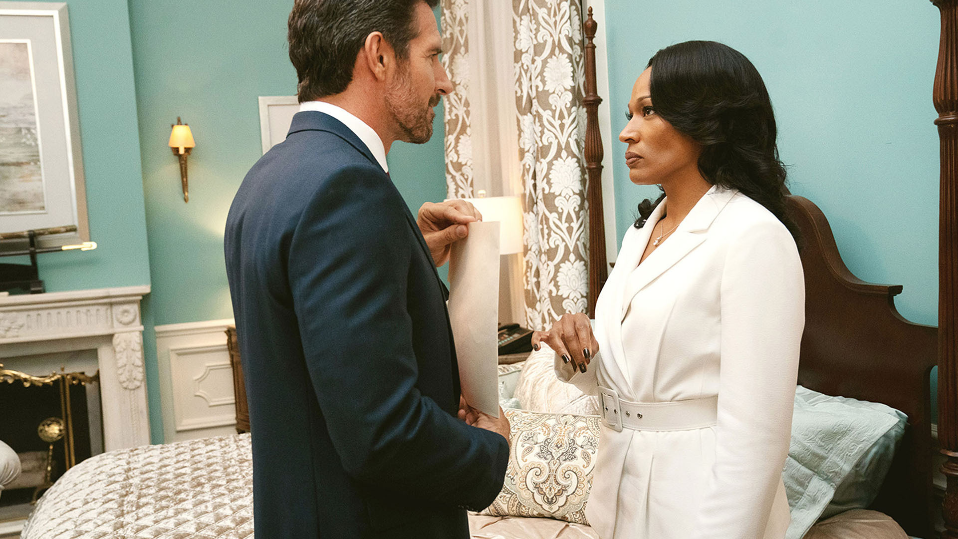 Watch Tyler Perry's The Oval Season 1 Episode 6: Lab Rats - Paramount+