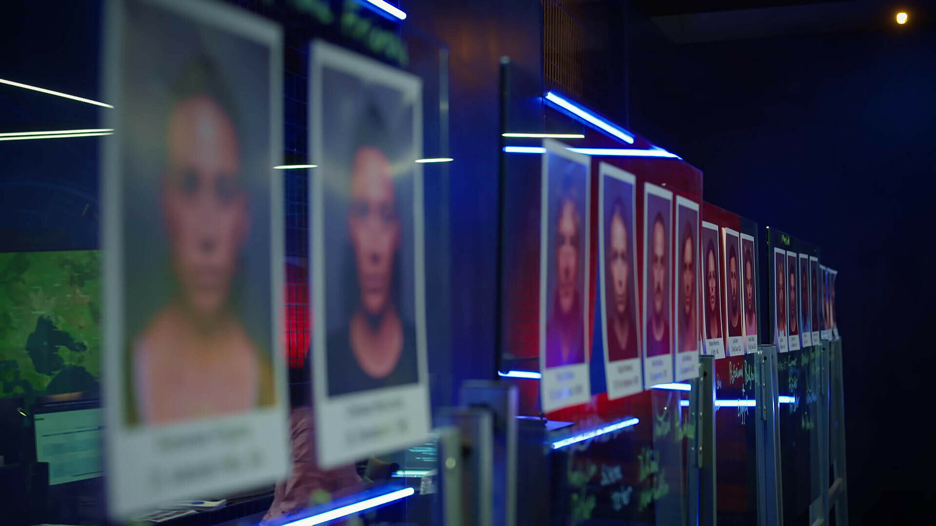 Watch Hunted Season 3 Episode 11: Ep.11 - Paramount+ Australia