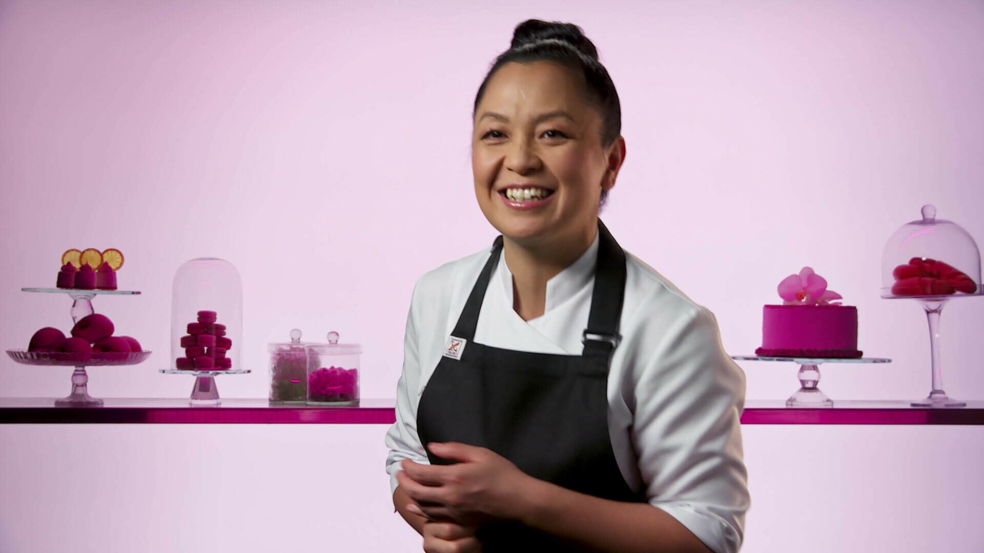 Watch MasterChef: Dessert Masters Season 2 Episode 1: PREMIERE ...