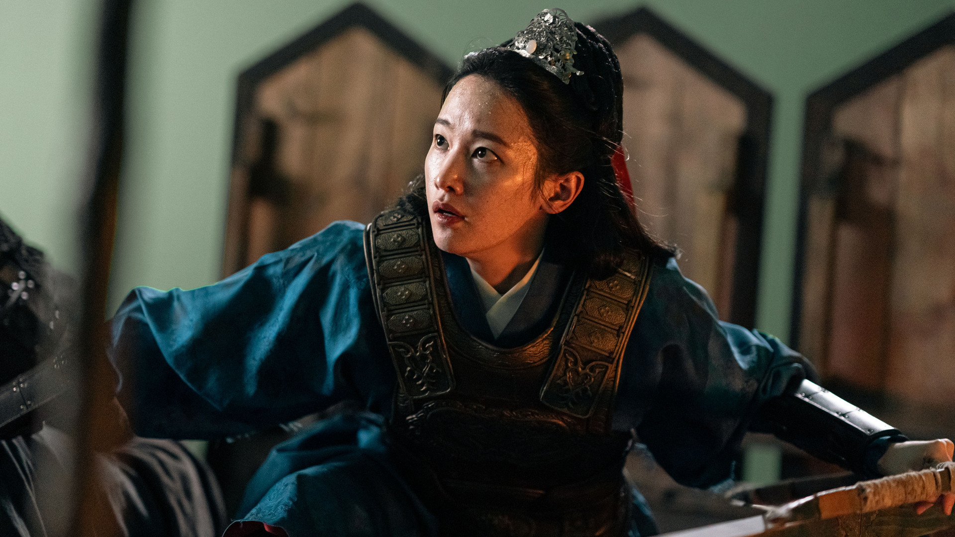 Watch Queen Woo Season 1 Episode 5: Episode 5 - Paramount+