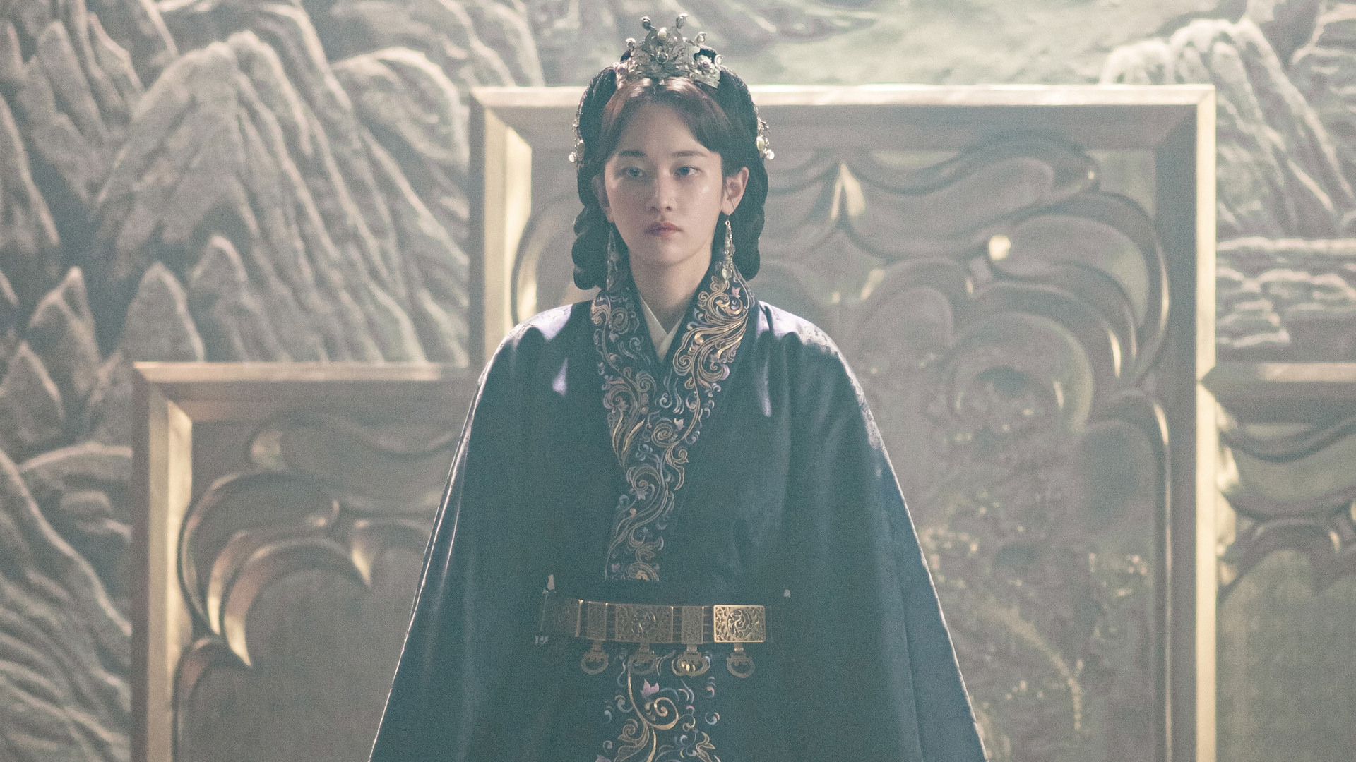 Watch Queen Woo Season 1 Episode 1: Episode 1 - Paramount+