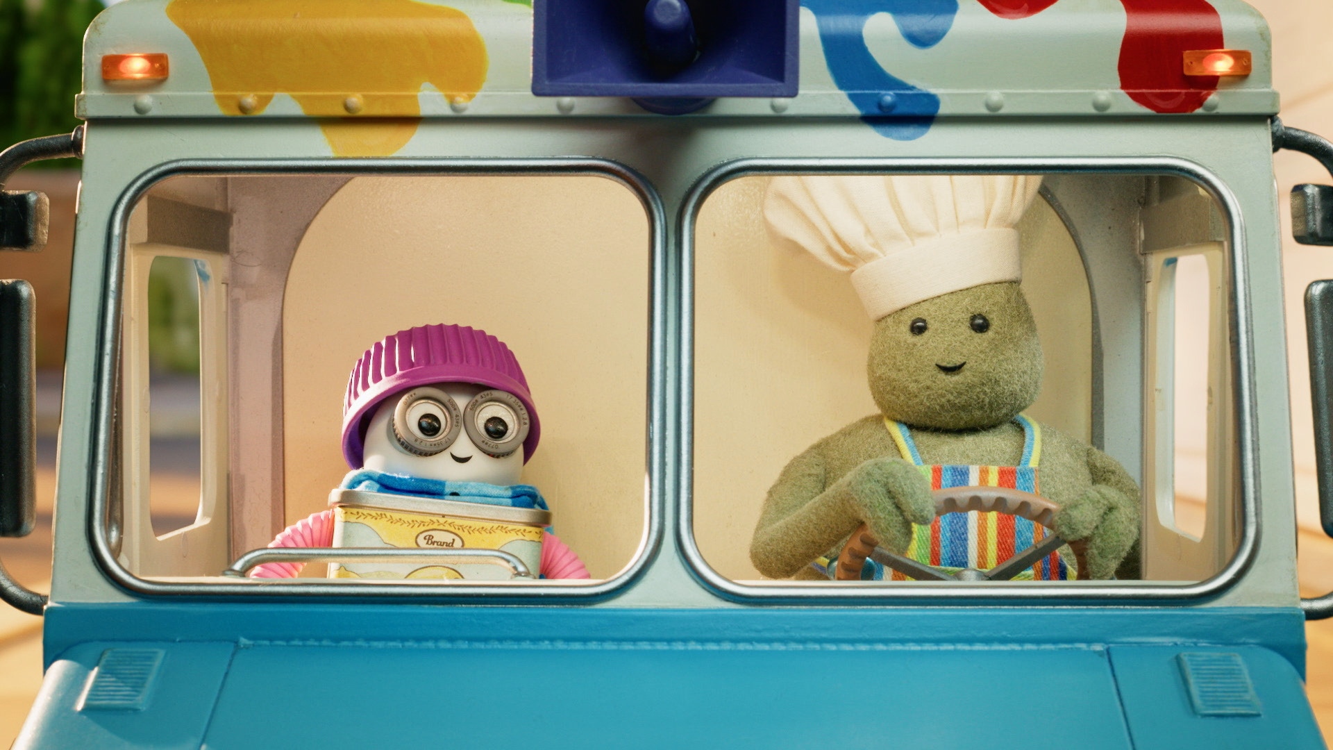 Watch The Tiny Chef Show Season 2 Episode 9: Chips 'n Dip/Bee's Knees ...