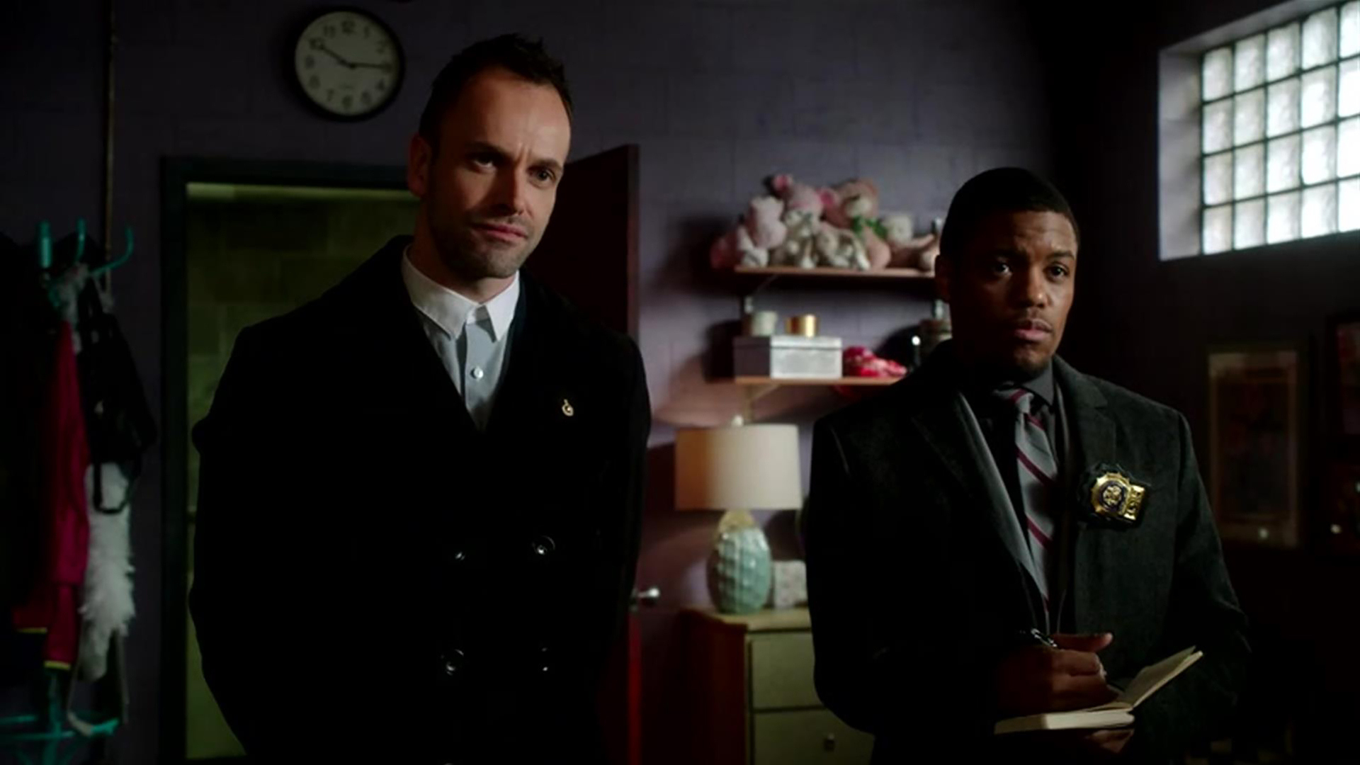 Watch Elementary Season 2 Episode 15: Corpse de Ballet - Paramount+ ...