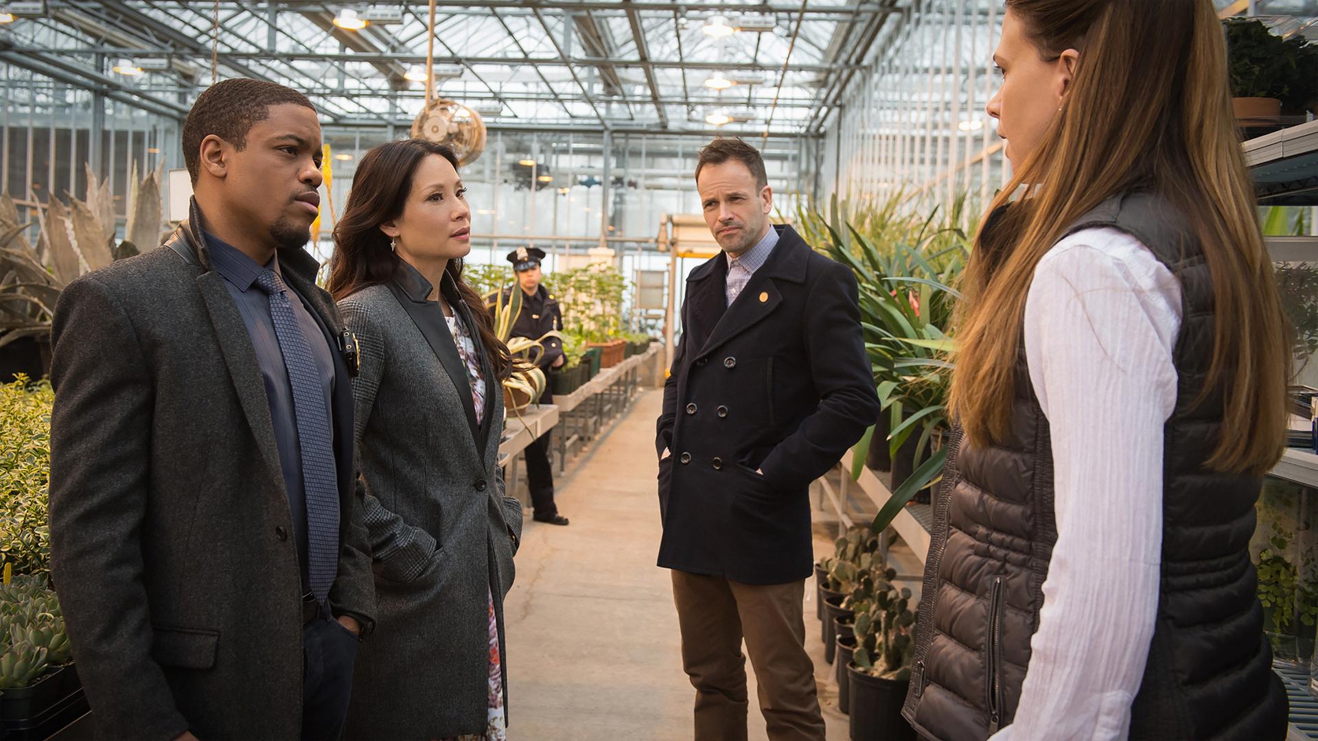 Watch Elementary Season 3 Episode 23: Absconded - Paramount+ Ireland