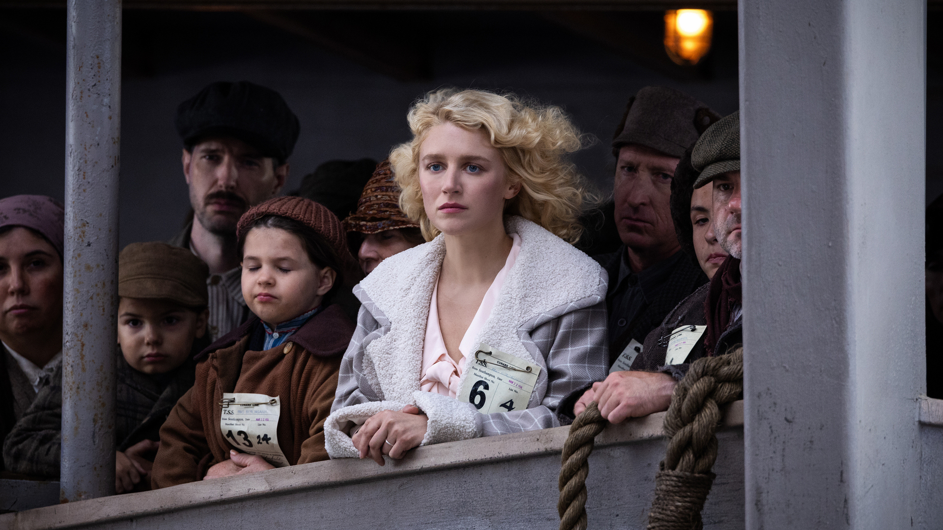 Watch 1923 Season 2 Episode 3: Wrap Thee in Terror - Paramount+