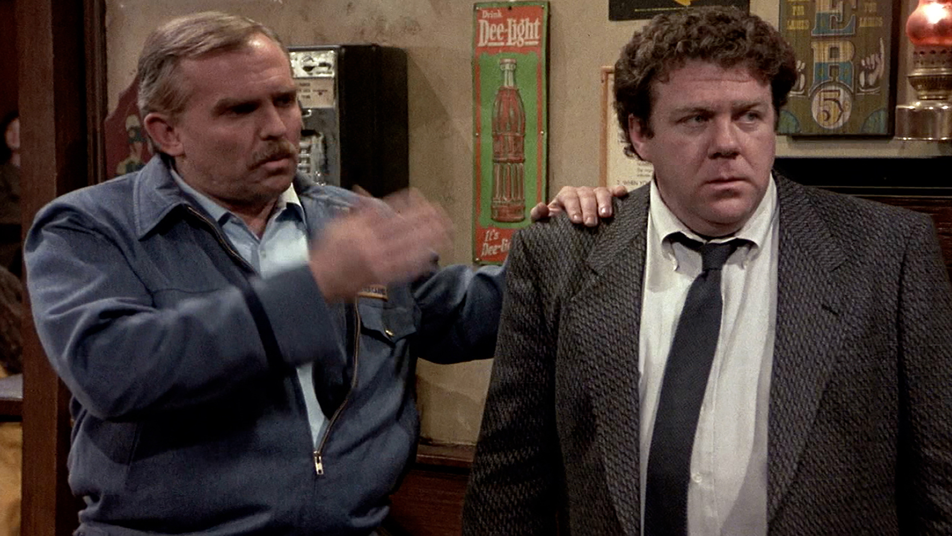 Watch Cheers Season 7 Episode 7: Jumping Jerks - Paramount+ Australia