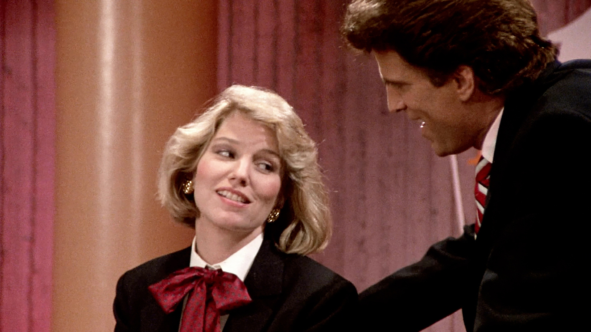 Watch Cheers: Cheers - "I" On Sports - Full Show on Paramount+ Australia