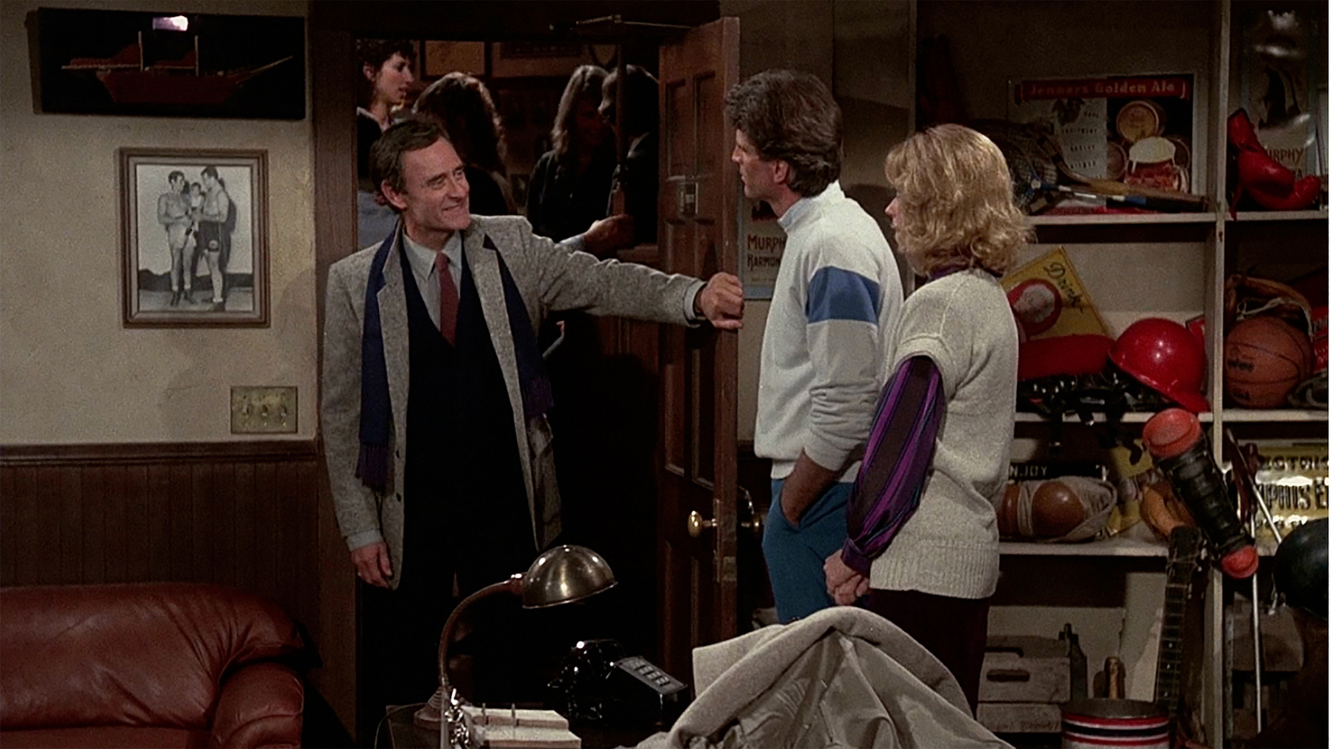 Watch Cheers Season 2 Episode 6: Sumner's Return - Paramount+ Canada