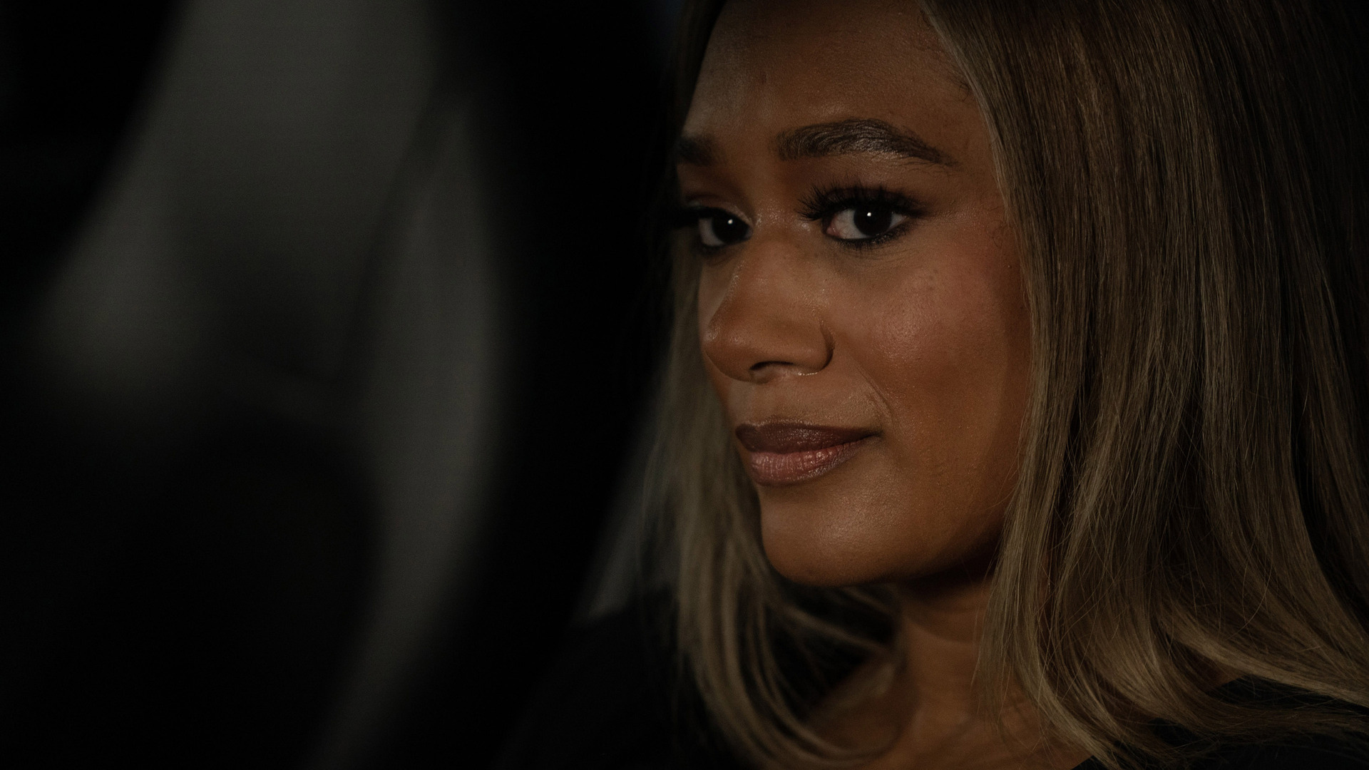 Watch Zatima Season 2 Episode 13: Never Too Late - Paramount+