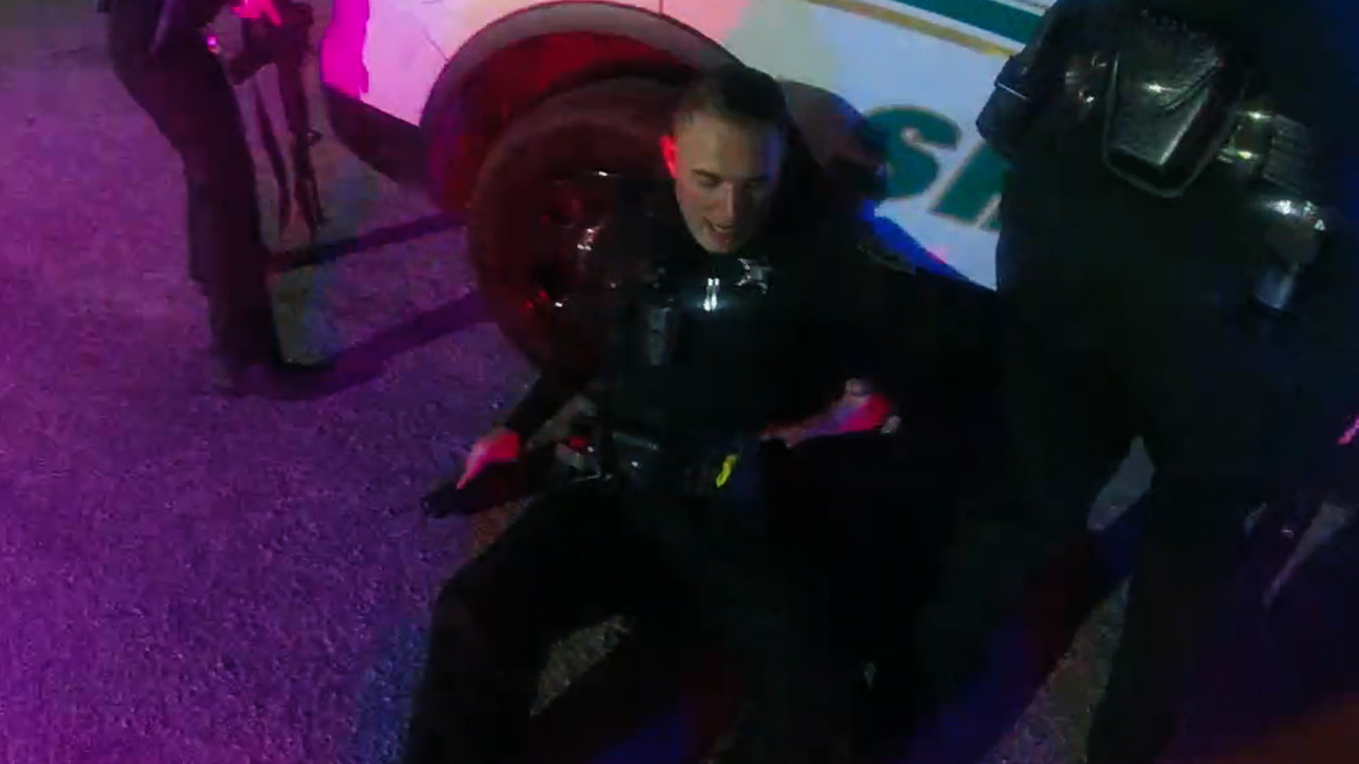 Watch Chopper Cops Season 2 Episode 3: Chopper Cops - Deputy Down ...