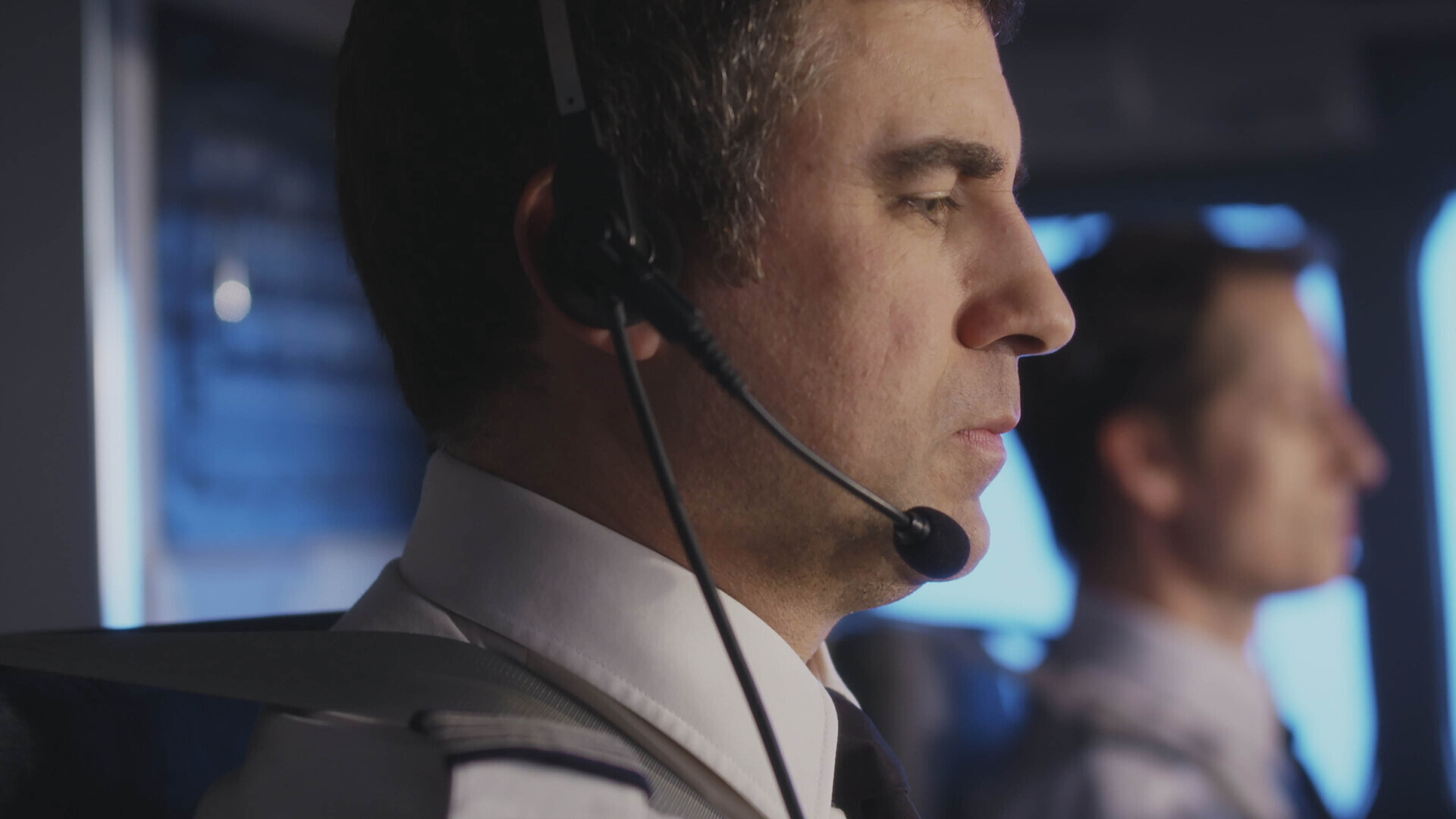 Watch Air Disasters Season 22 Episode 9: Dangerous Winds - Paramount+