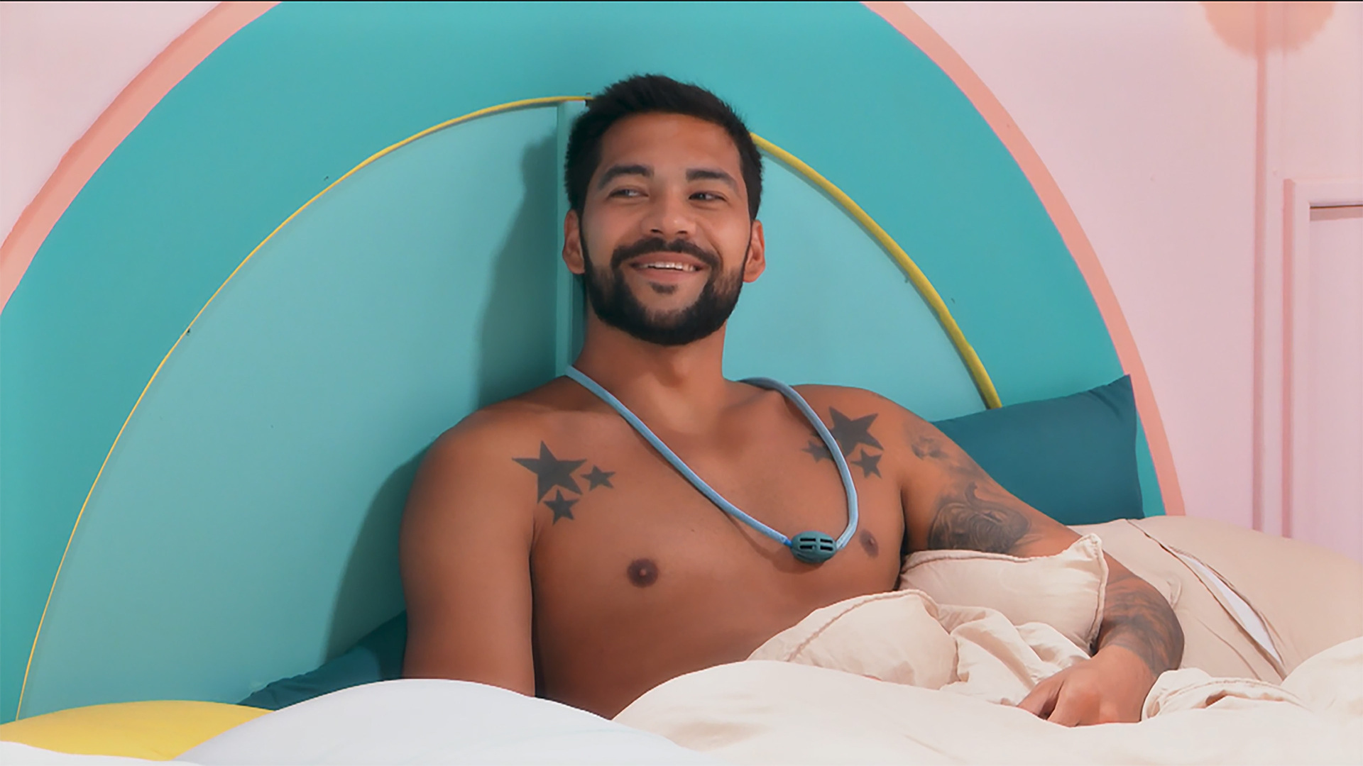 Watch Dating Naked UK Season 2 Episode 4: One Big Sausage Party ...