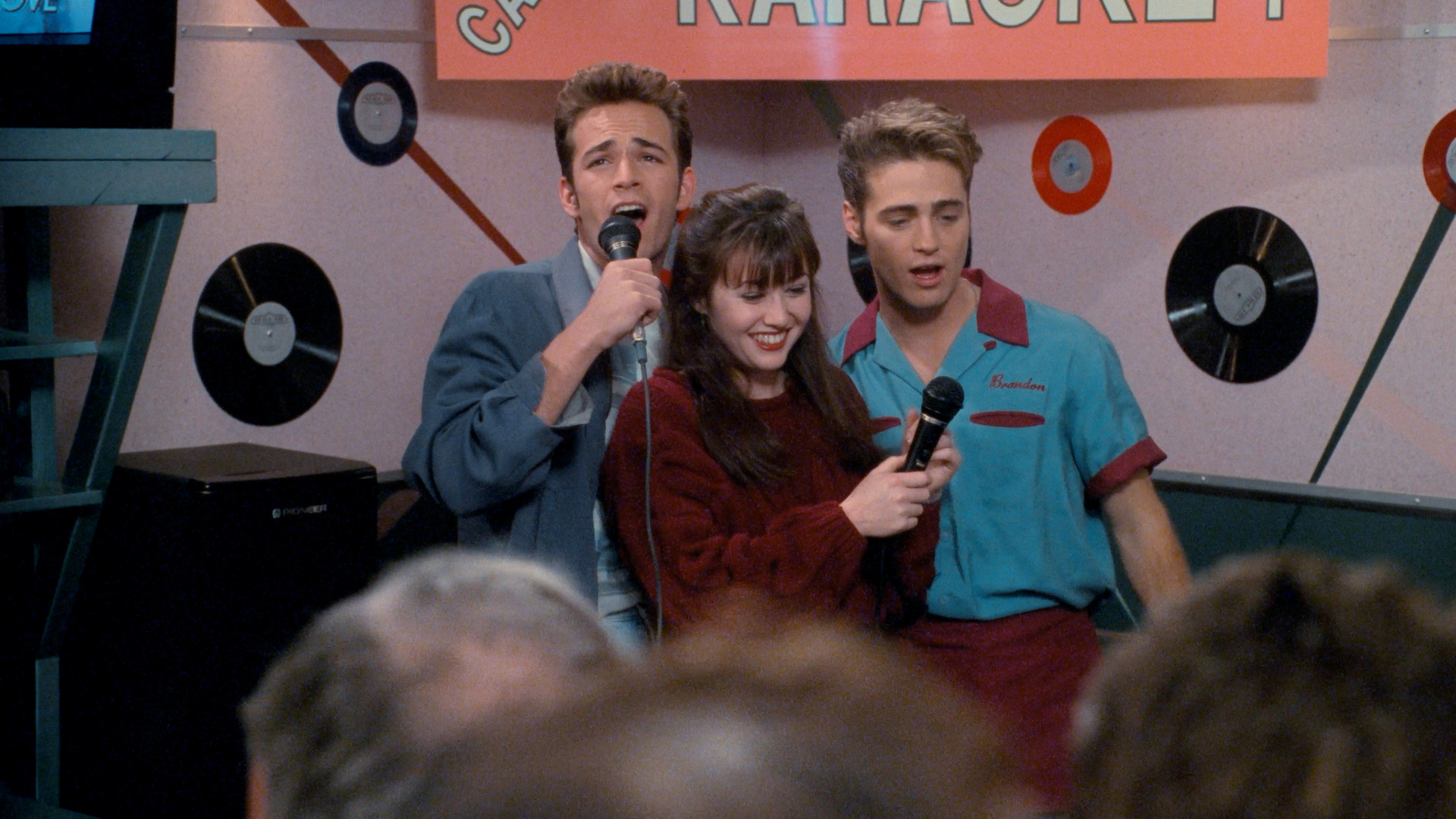 Watch Beverly Hills, 90210 Season 2 Episode 23: Cardio Funk - Paramount+