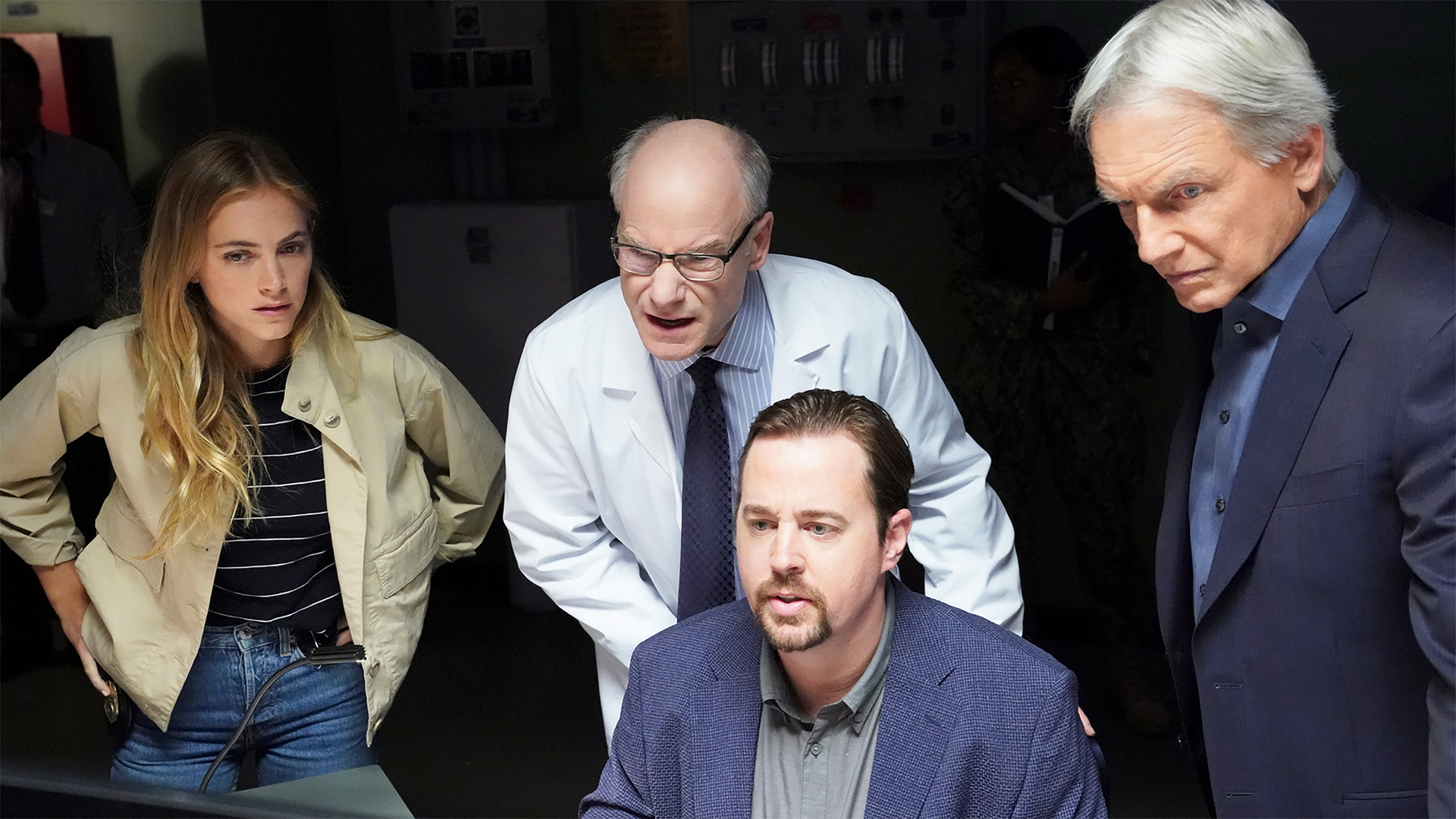 Schaue dir NCIS Staffel 16 Folge 1: Operation Kuckucksnest an ...