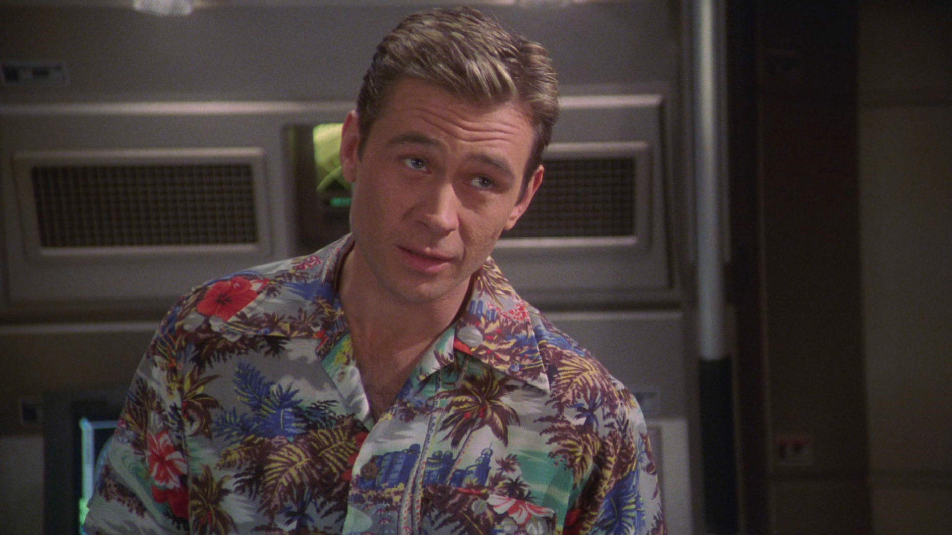 Watch Star Trek: Enterprise Season 1 Episode 23: Fallen Hero ...