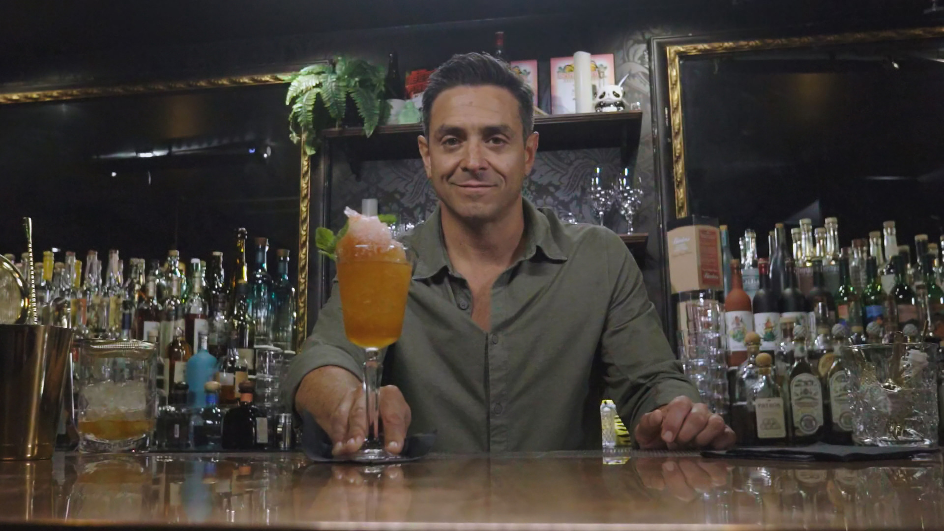 Watch Bar Rescue Season 9 Episode 34: Out of the Frying Pan, Into the ...