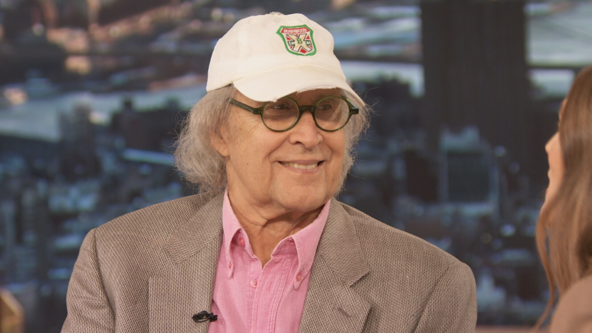 Watch The Drew Barrymore Show Season 6 Episode 147: Chevy Chase ...