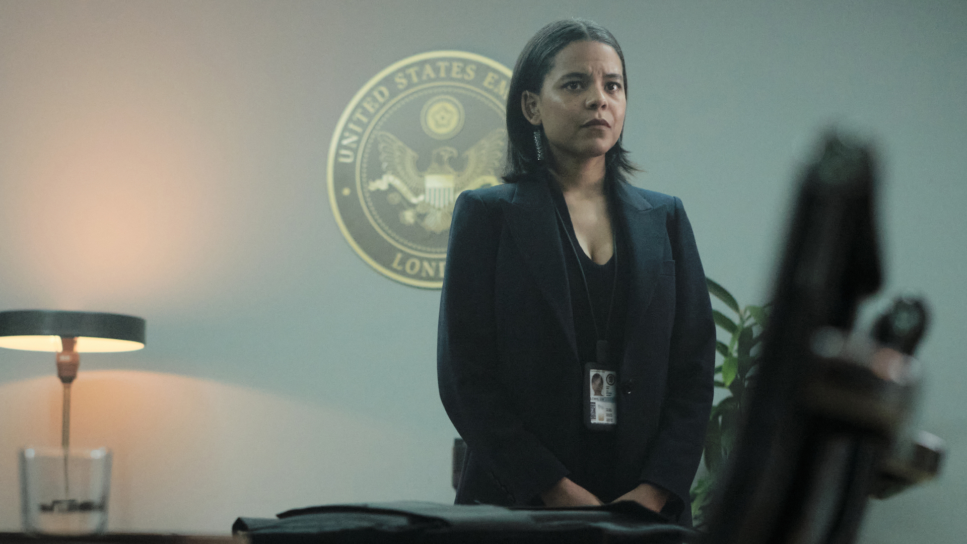 Watch Red Eye Season 2 Episode 5: Episode 5 - Paramount+ Canada