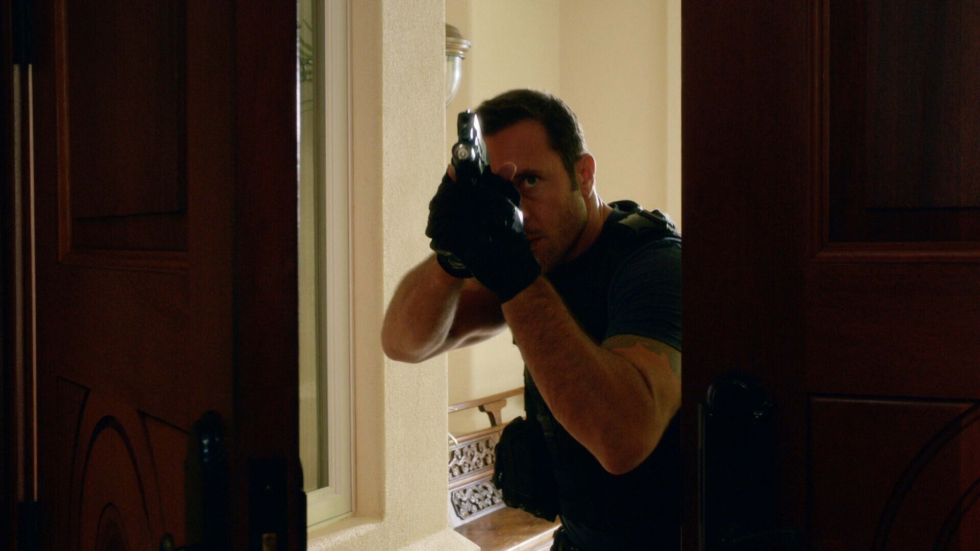 Watch Hawaii Five-0 Season 5 Episode 21: Ua Helele'i Ka Hoku (Fallen ...