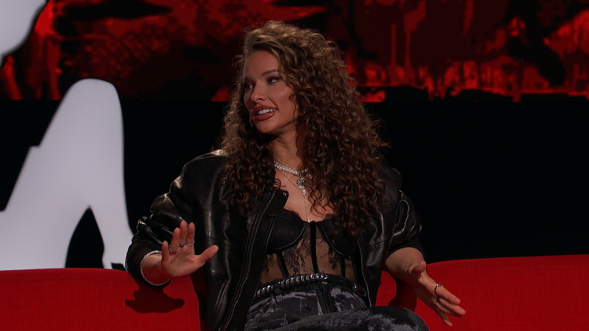 Watch Ridiculousness Season 47 Episode 35: Sterling and Lolo Wood CCCIV ...