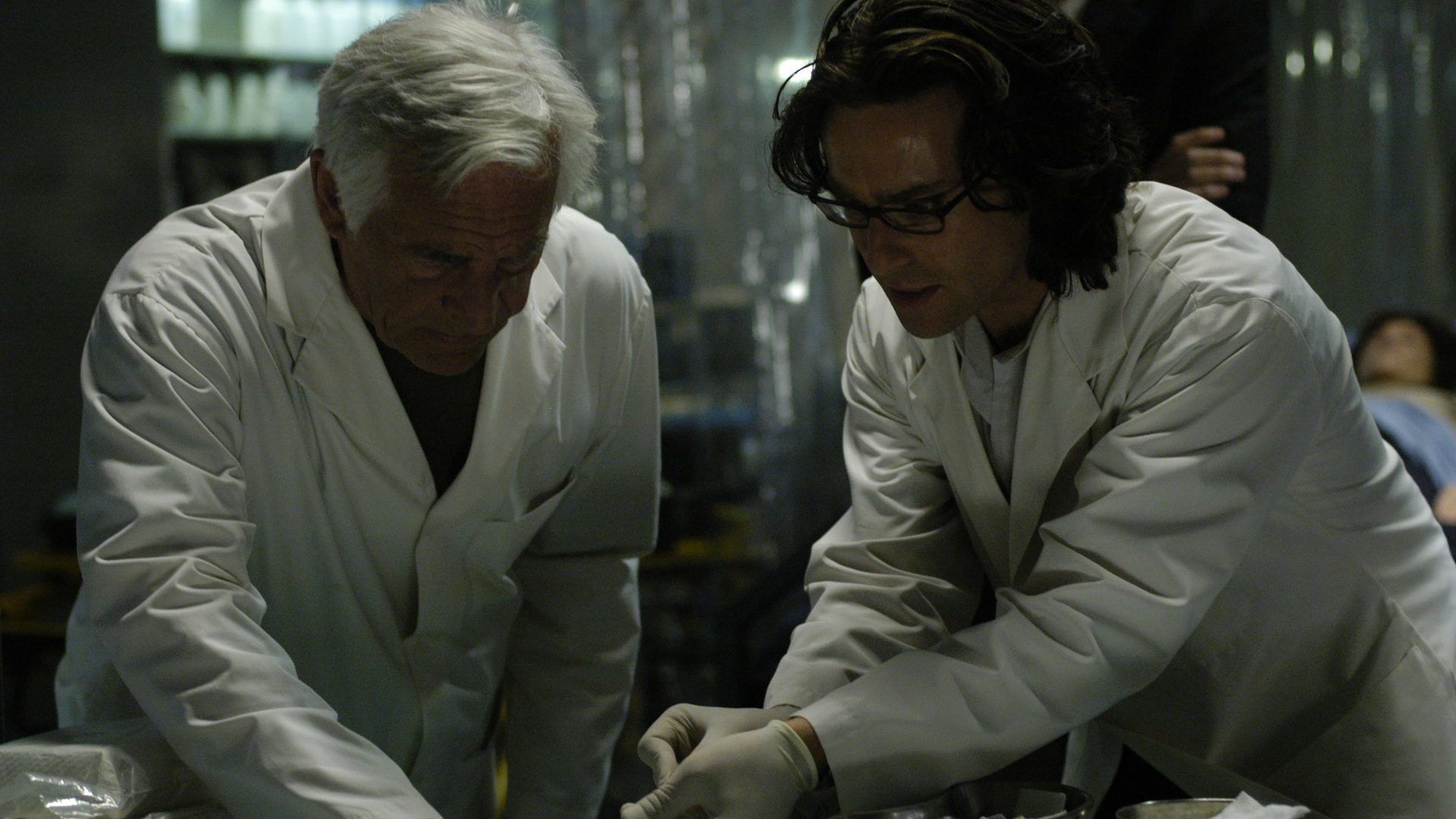 Watch Battlestar Galactica Season 2 Episode 12: Resurrection Ship, Part ...