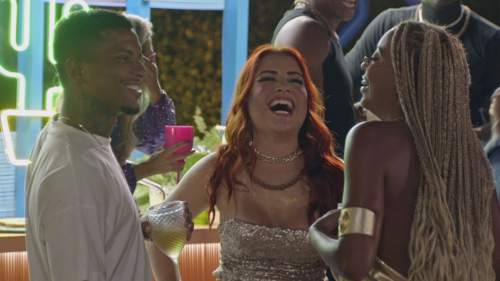 Mira Rio Shore, temporada 3, episodio 12: Episodio 12 en Paramount+ ...