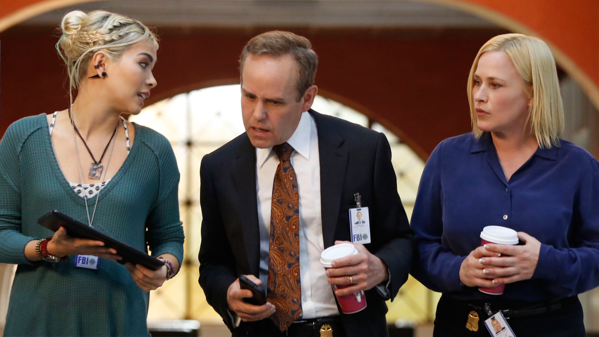 Watch CSI: Cyber: CSI: Cyber - Ghost In The Machine - Full Show on ...