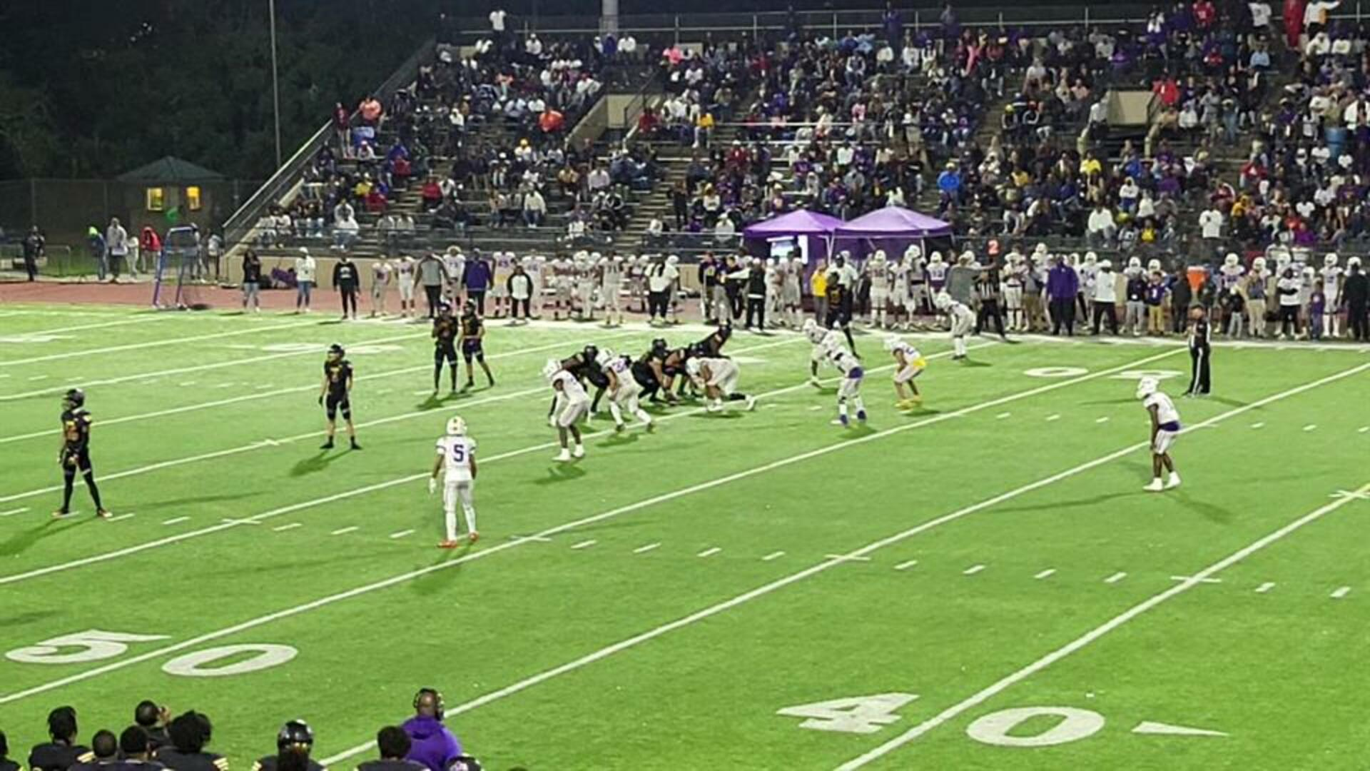 Videos - Edna Karr Cougars (New Orleans, LA) Varsity Football