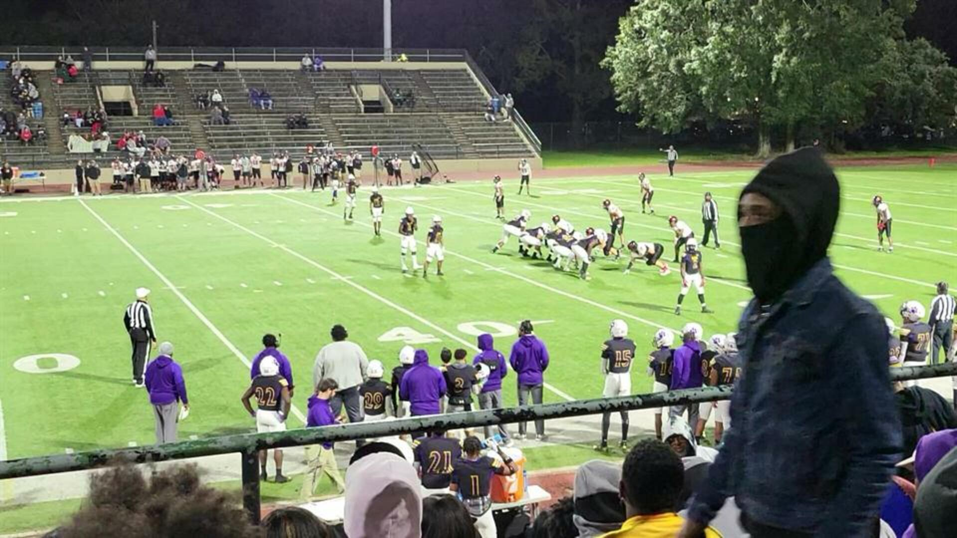 Videos - Edna Karr Cougars (New Orleans, LA) Varsity Football