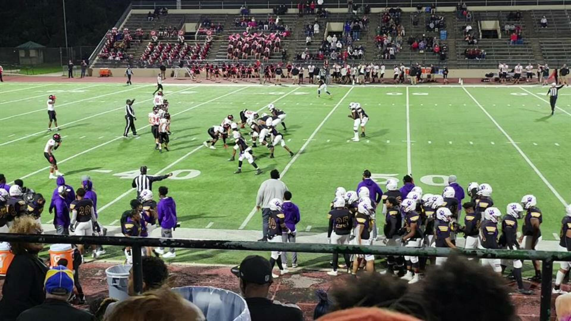 Videos - Edna Karr Cougars (New Orleans, LA) Varsity Football