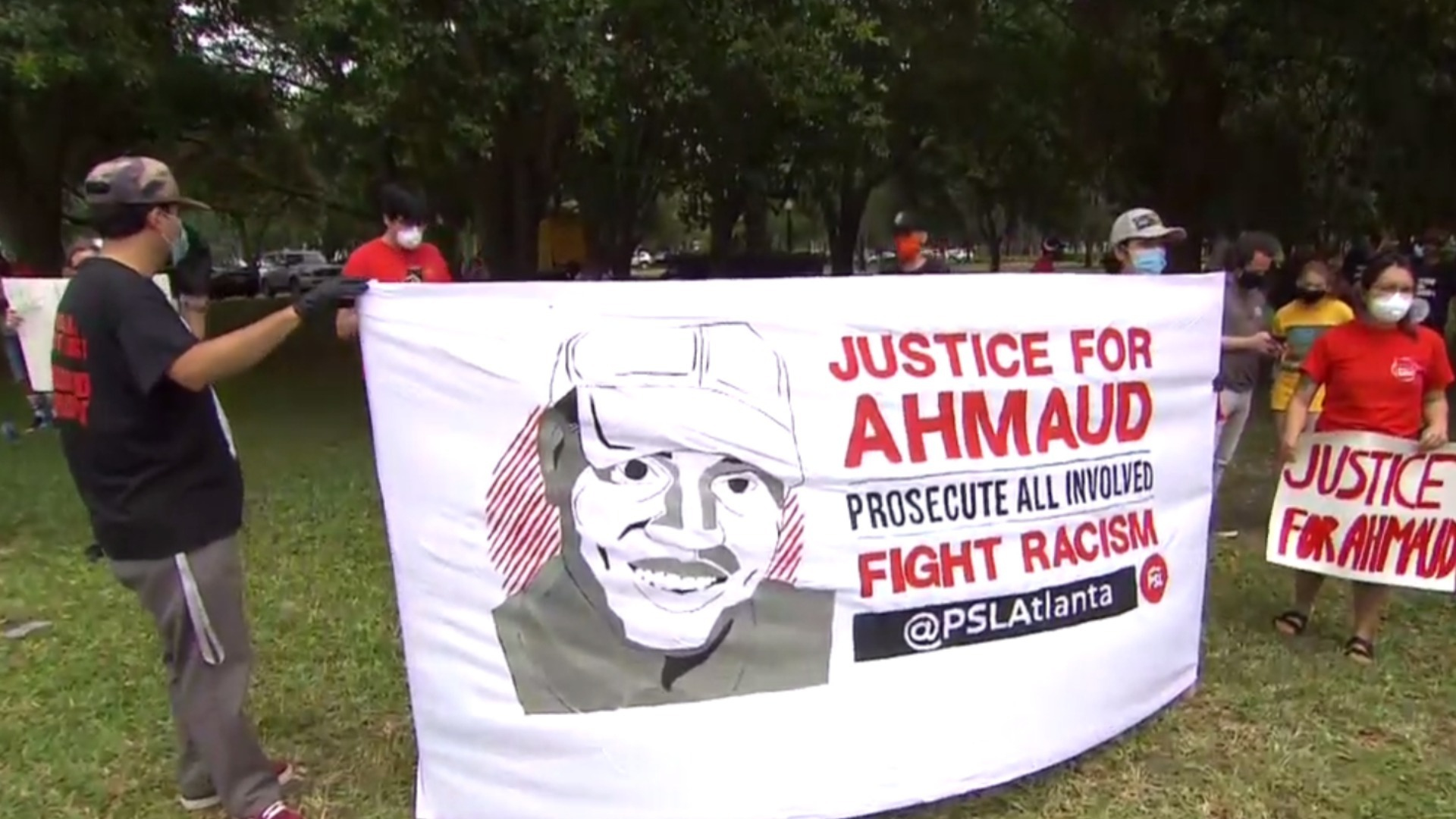 Watch CBS Evening News: Hundreds protest shooting of Ahmaud Arbery ...