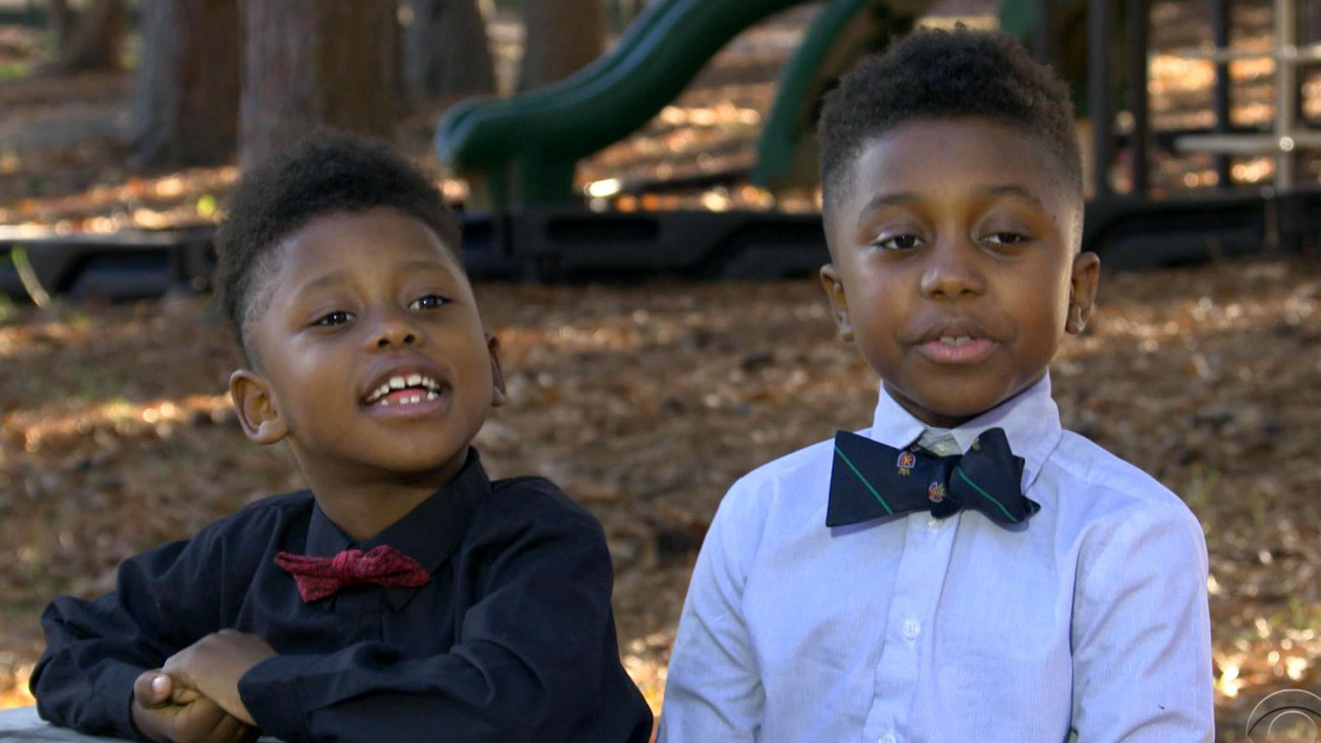 Watch CBS Evening News: Young brothers wrap their generosity in a bow ...
