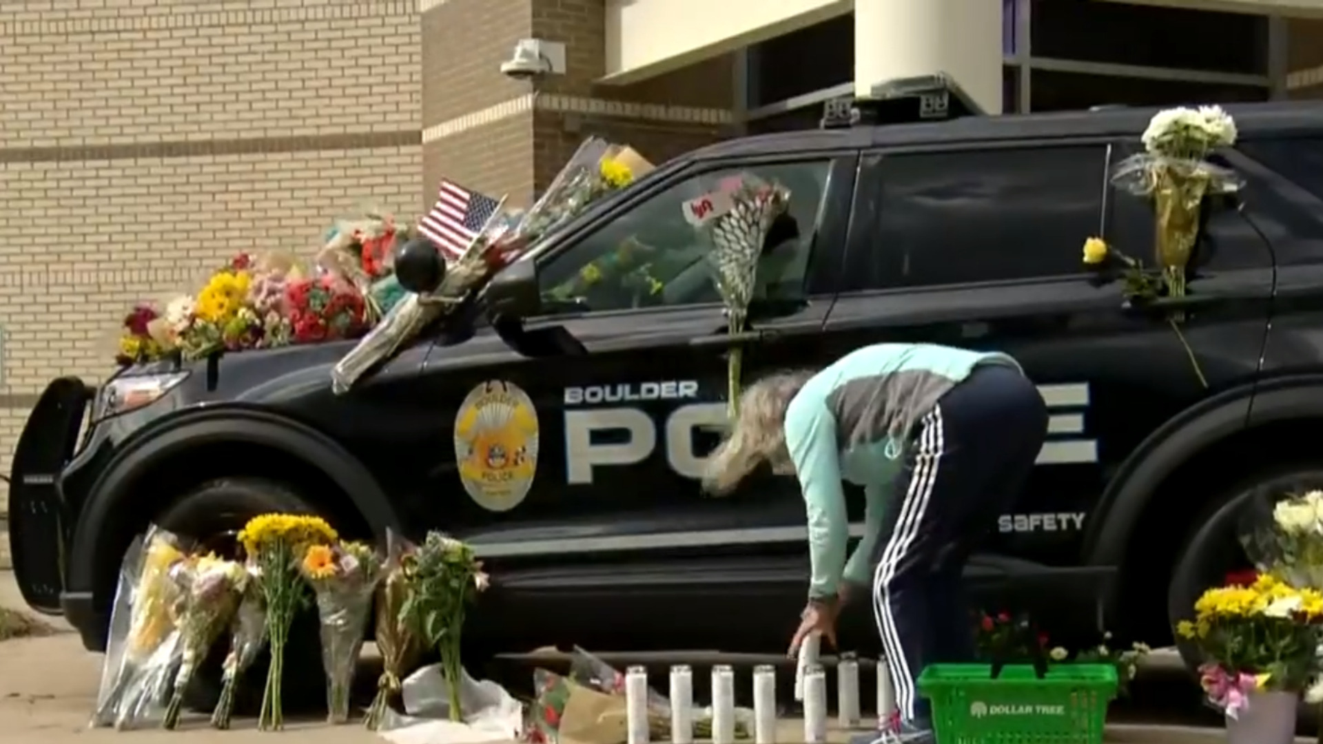 Watch CBS Evening News: Officials search for motive behind Boulder mass ...