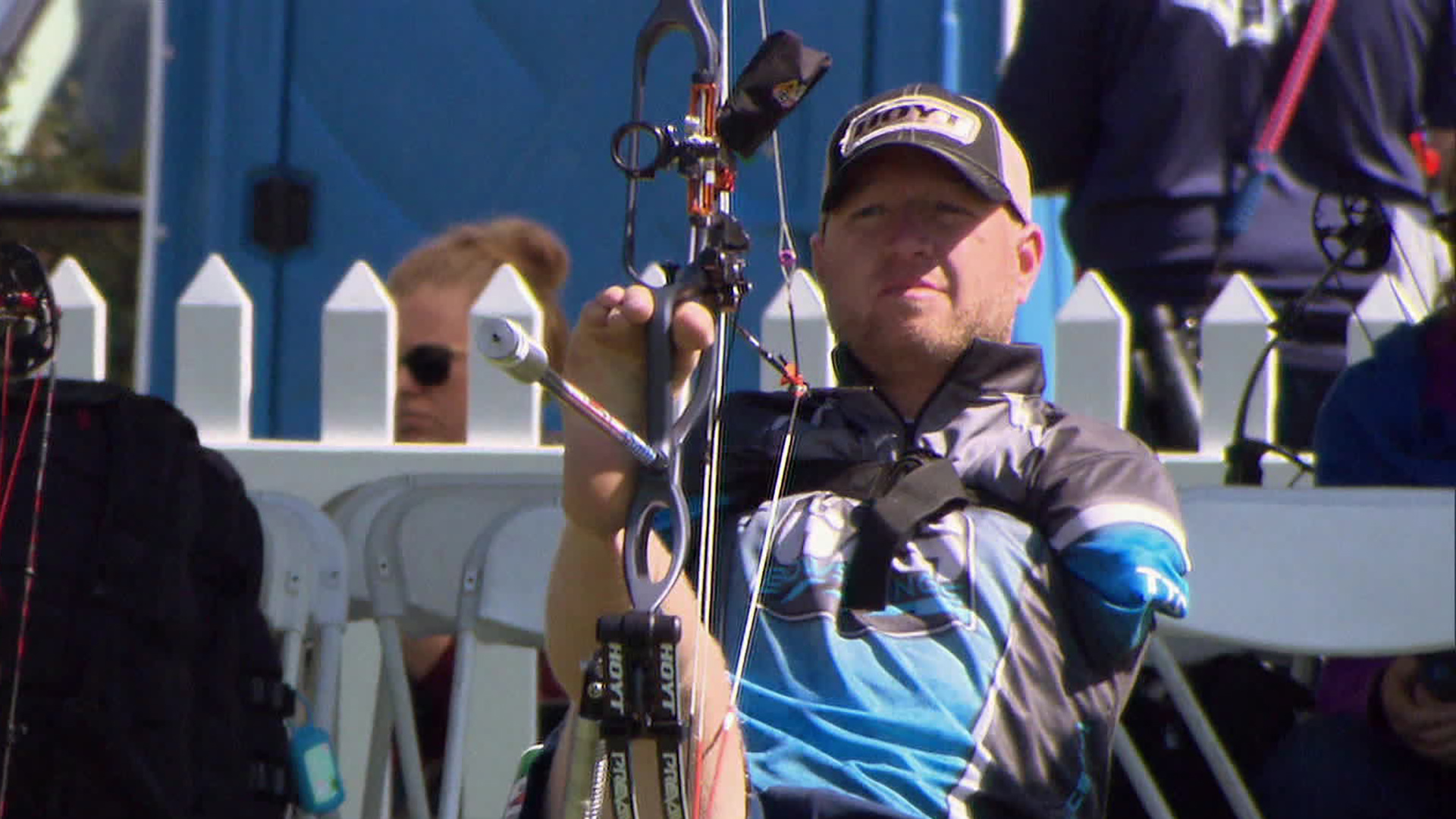 Watch Sunday Morning: The armless archer - Full show on CBS