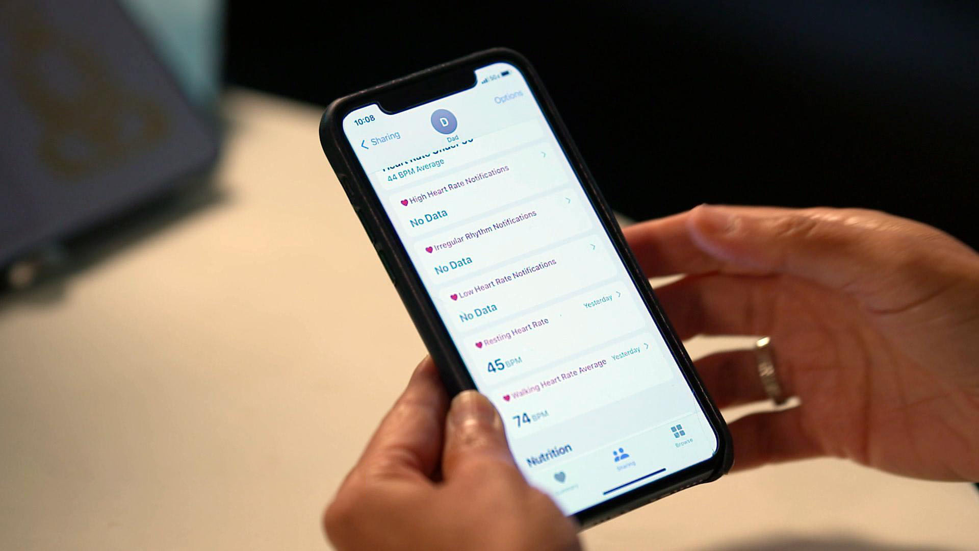 Watch CBS Mornings: New Apple update allows health data sharing - Full ...