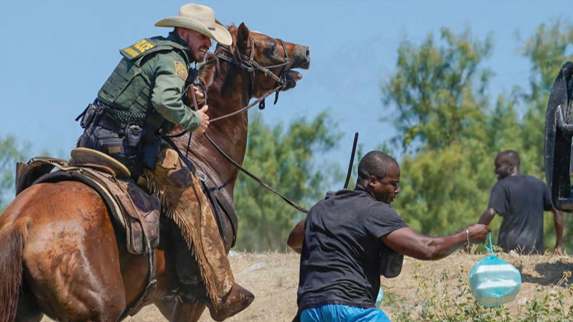 Watch CBS Mornings Rise in Haitian migrant population on Texas border - Paramount+
