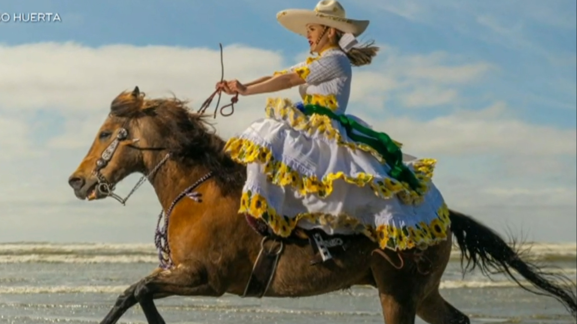 Watch CBS Evening News: Meet the American queen of Mexico's rodeo ...