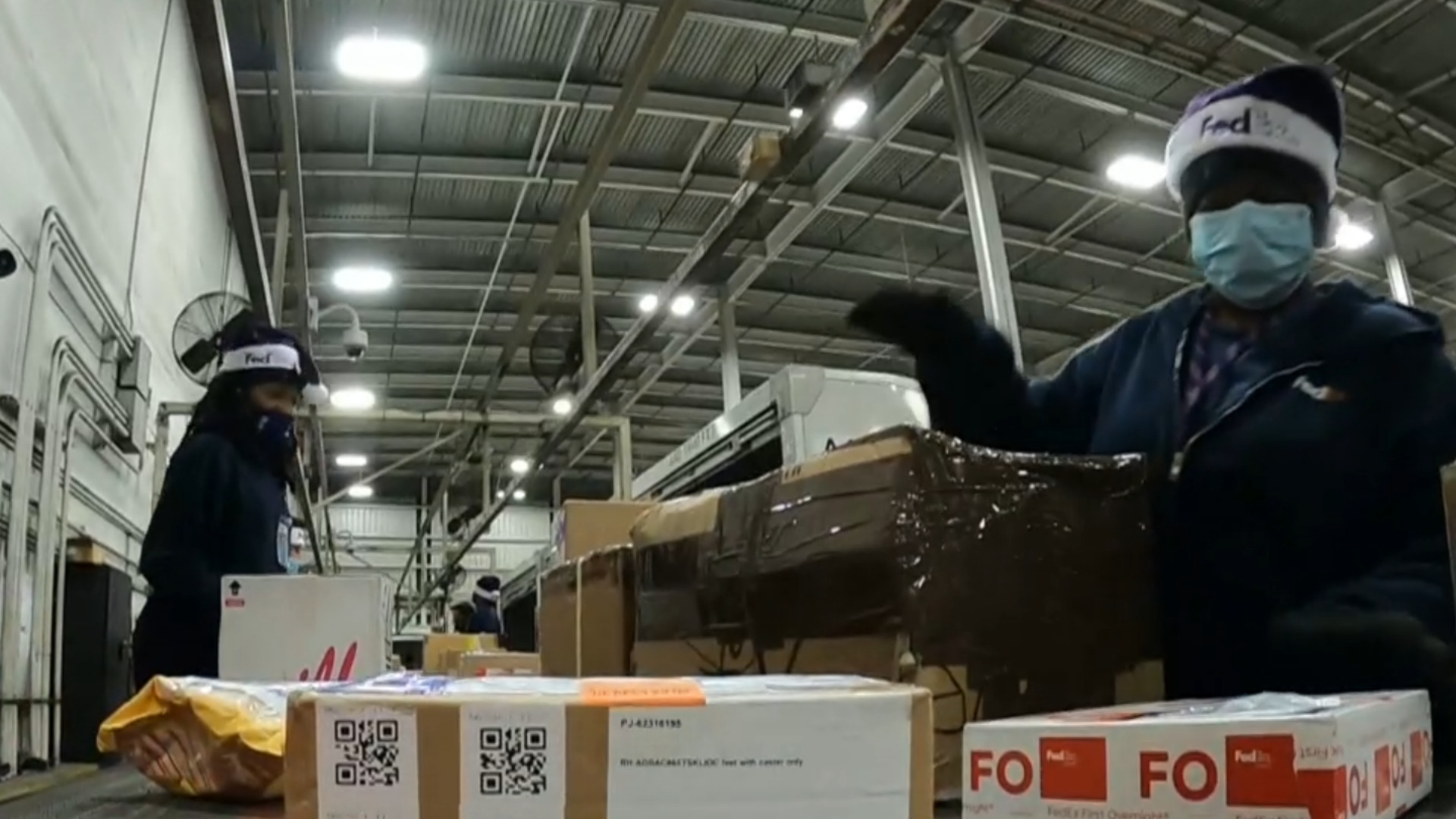 Watch CBS Evening News: Inside look at FedEx processing center - Full ...