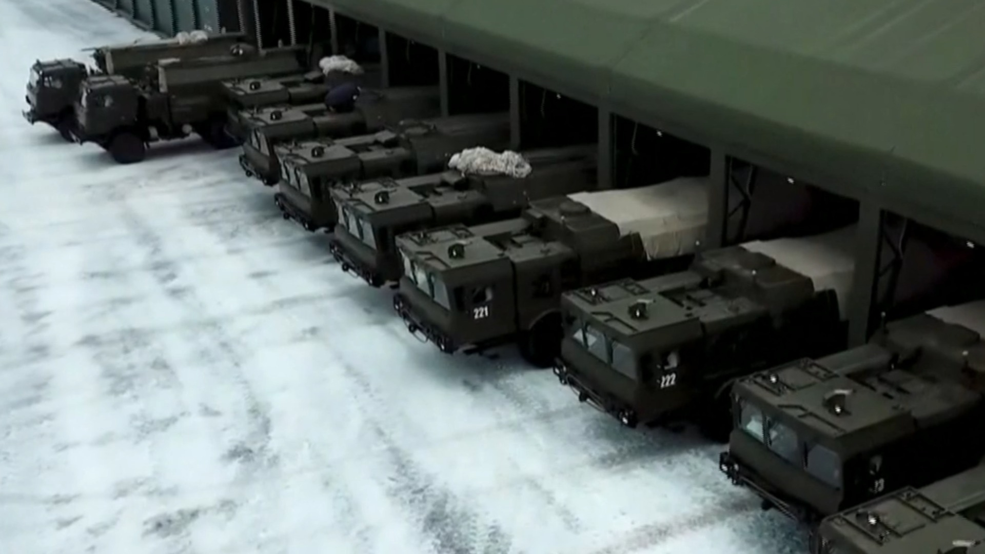 Watch CBS Evening News: U.S. warns of "imminent" Russian attack in ...