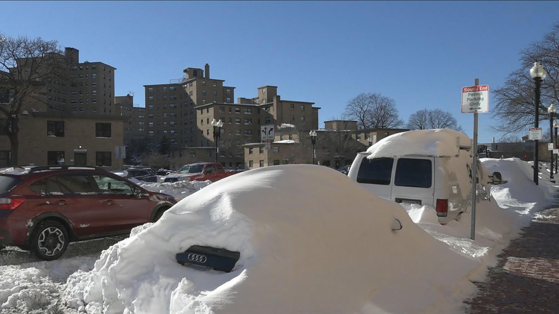 Watch CBS Evening News: Winter storm slams the East Coast - Full show ...