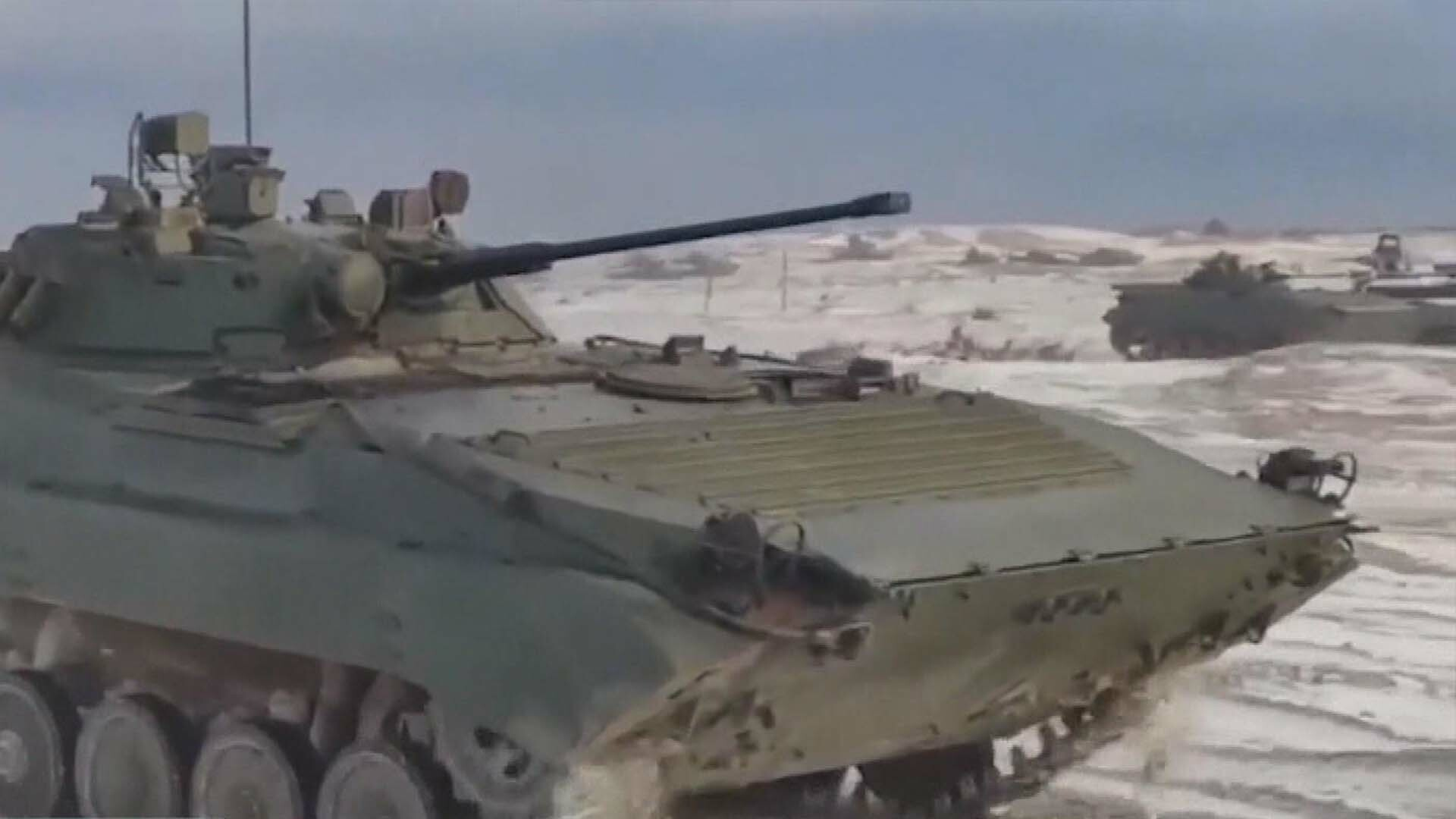 Watch CBS Evening News: "CBS Weekend News" headlines for February 13 ...