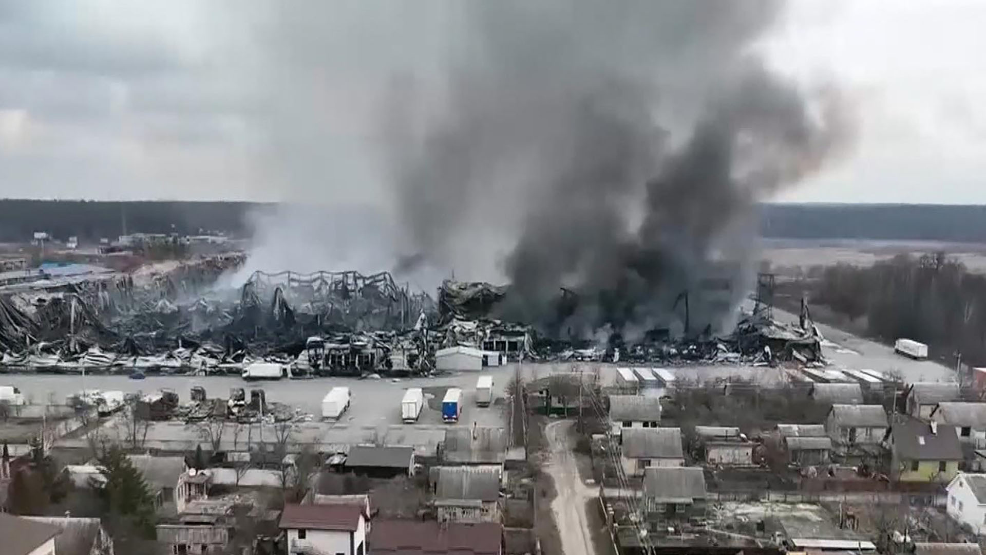 Watch CBS Mornings: Kyiv suburbs under heavy bombardment - Full show on CBS