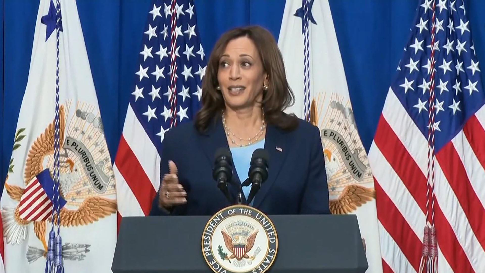 Watch CBS Mornings: Kamala Harris tests positive for COVID - Full show ...